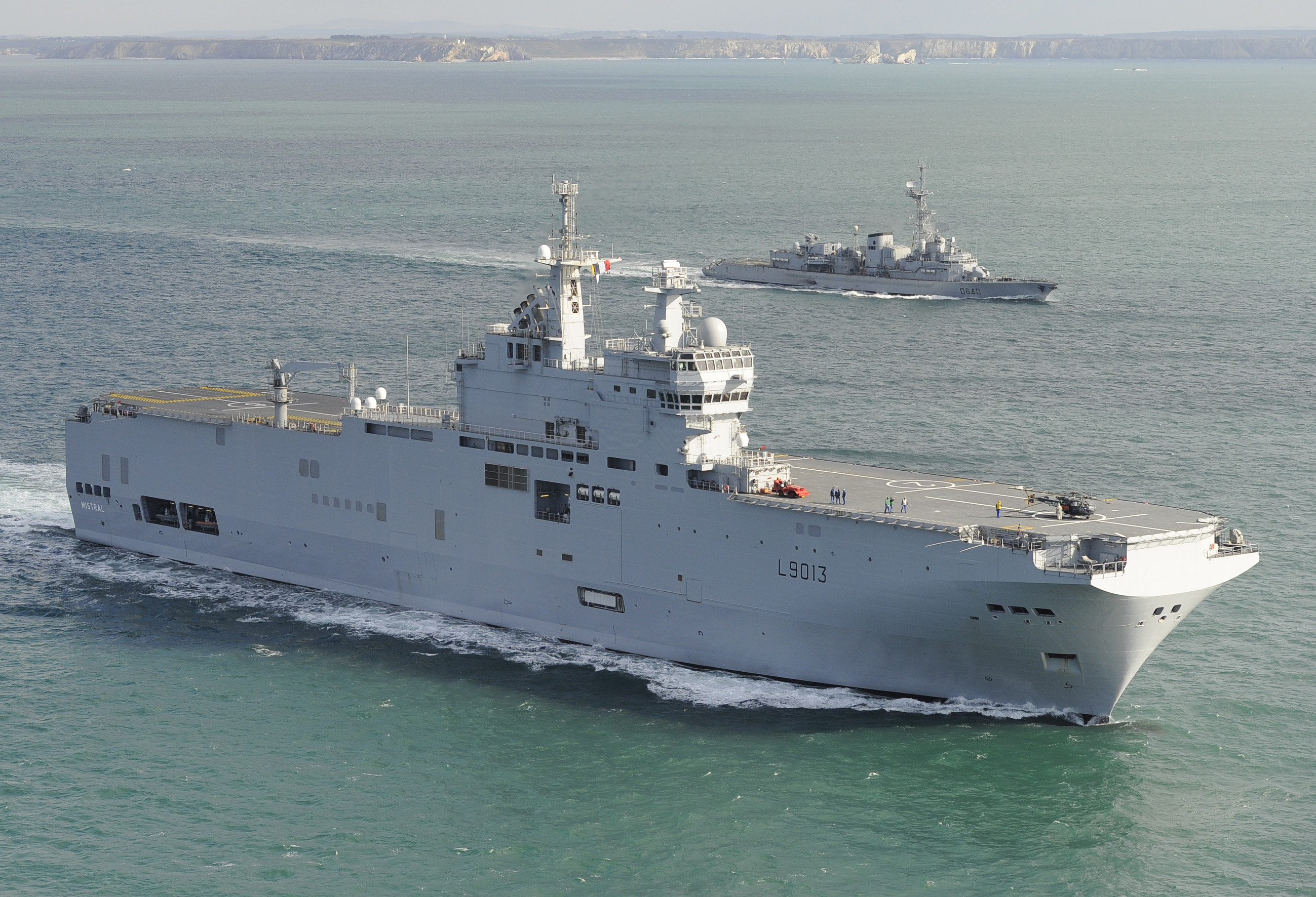 En images : Le départ de Mistral et du Georges Leygues | Mer et Marine