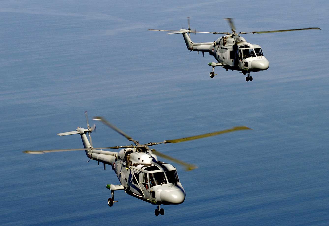 Hélicoptères Lynx : La flottille 31F mise en sommeil cet été | Mer et ...