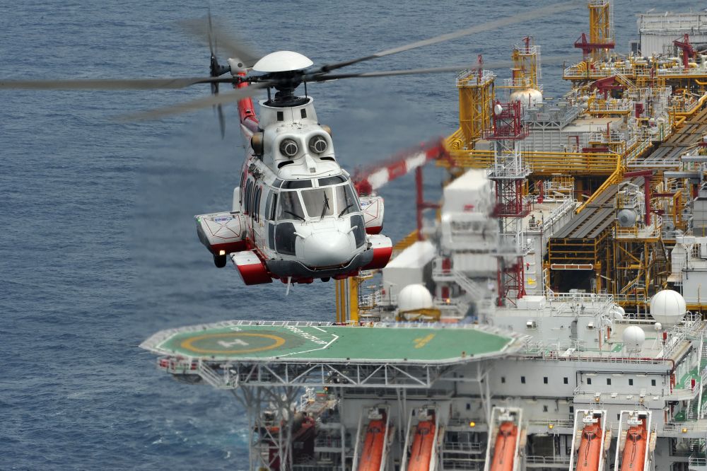 Eurocopter livre des EC225 pour le marché offshore en Asie | Mer et Marine