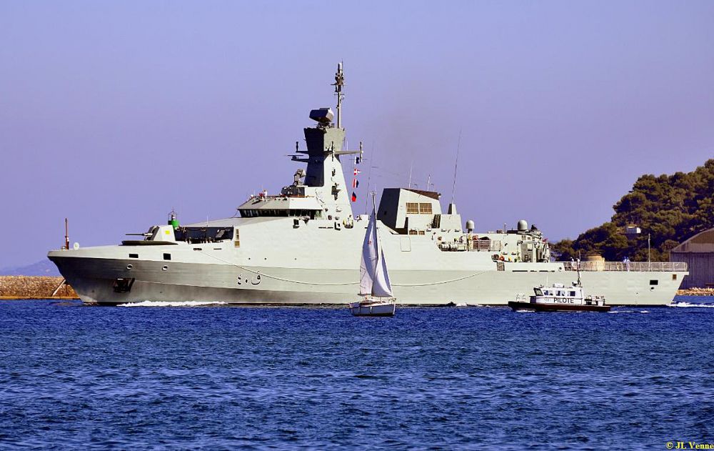 La nouvelle corvette omanaise en escale à Toulon | Mer et Marine