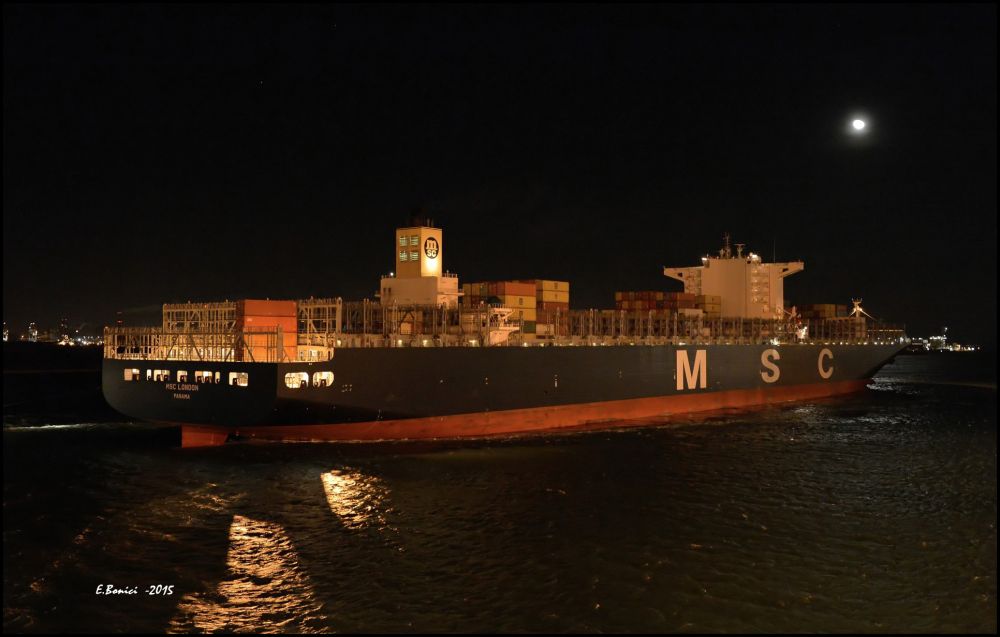 Fos : Escale record réussie pour le MSC London | Mer et Marine