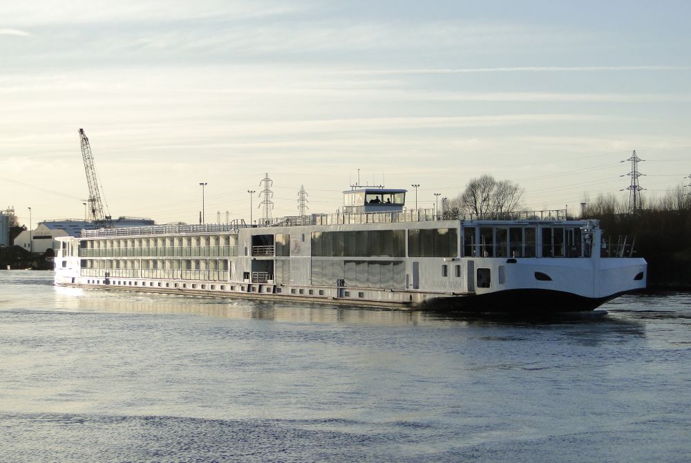 Le Viking Rinda rejoint Rouen | Mer et Marine
