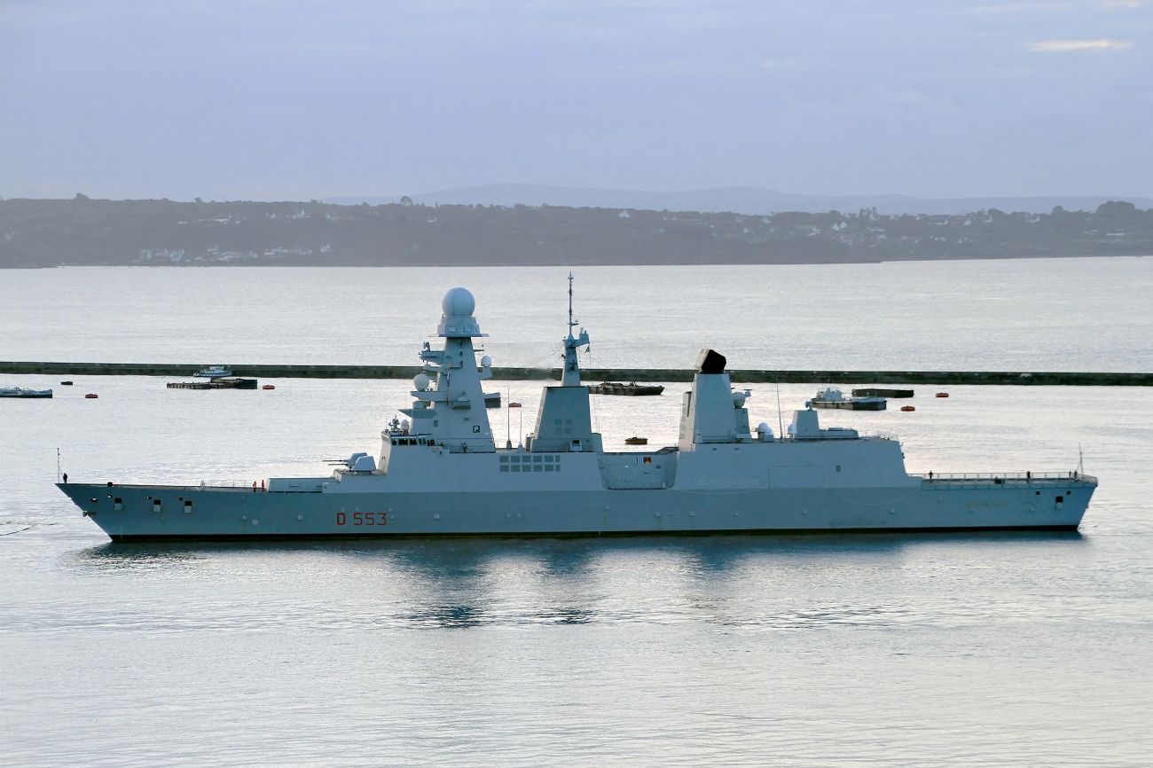 Une frégate italienne à Brest | Mer et Marine
