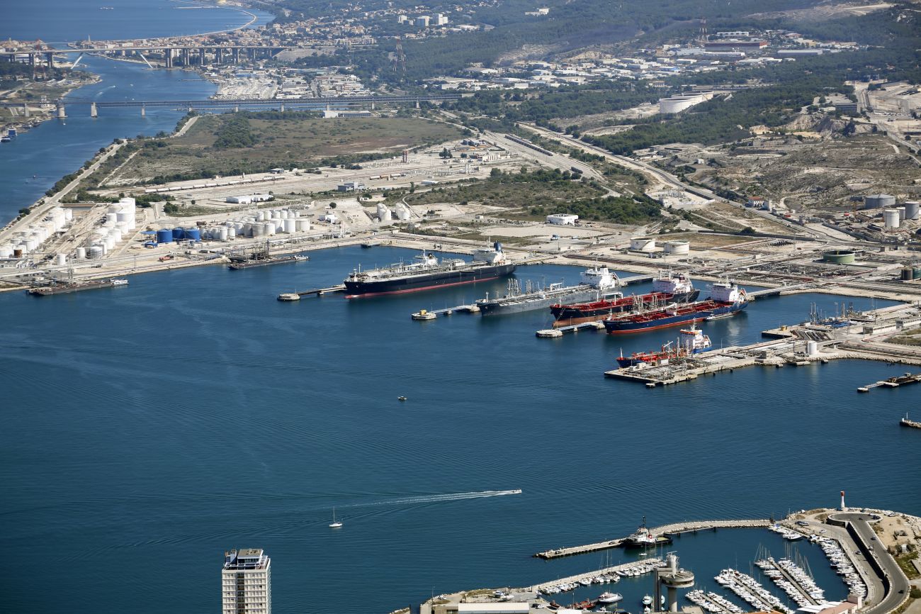 Fos : Les fumées industrielles revalorisées grâce aux algues | Mer et ...