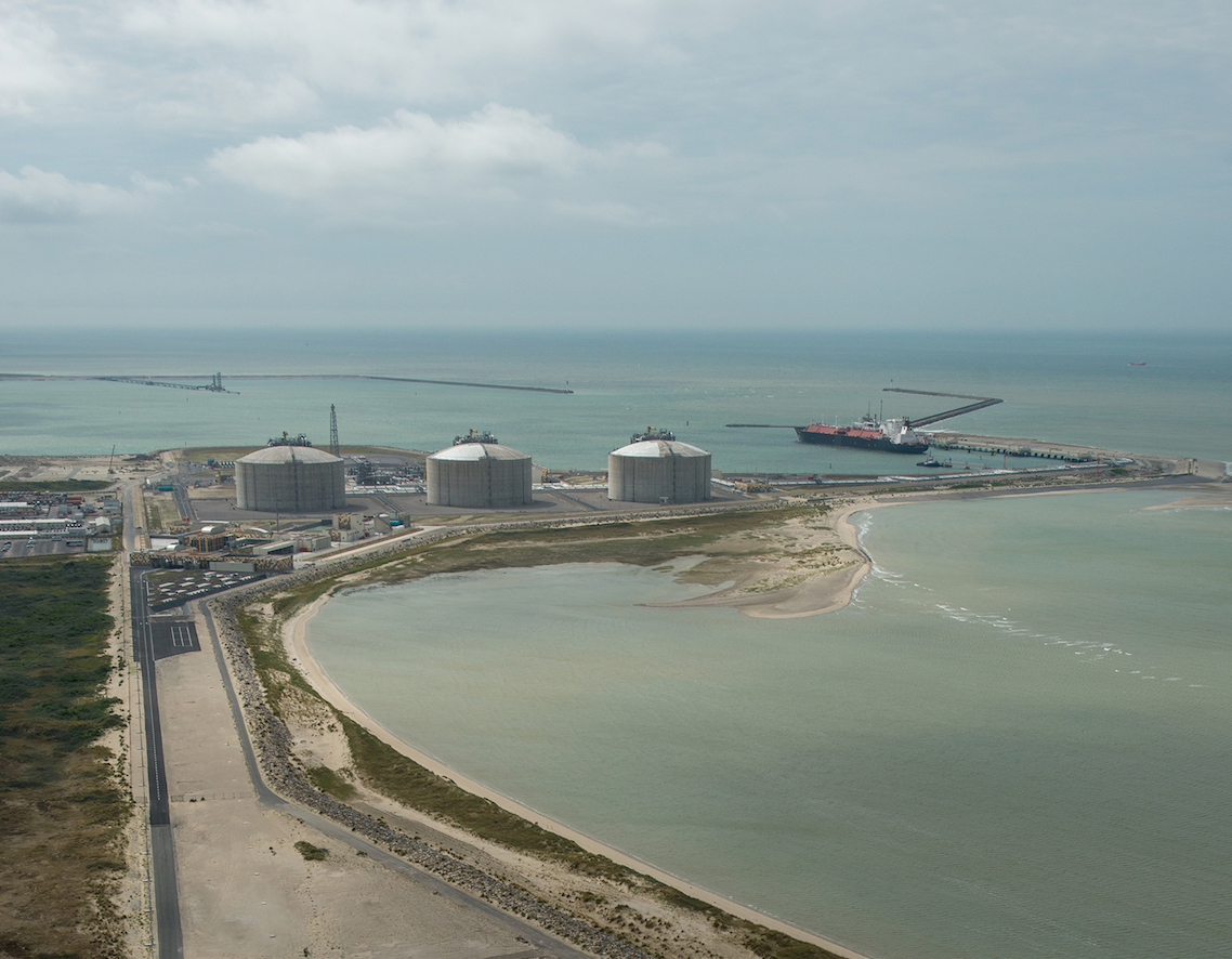 Dunkerque LNG : Premières émissions de gaz naturel sur le réseau | Mer ...