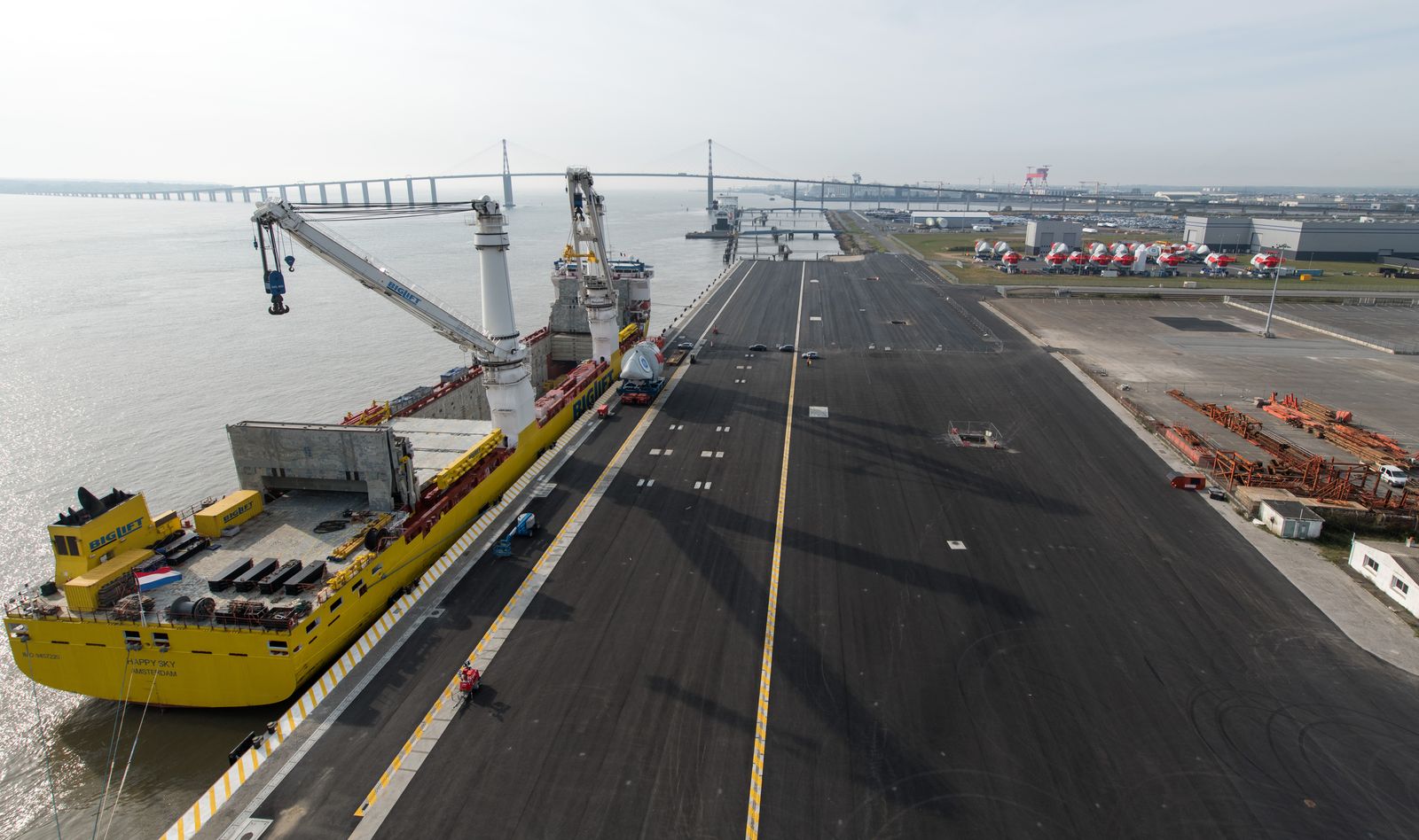 Montoir : L’extension du terminal conteneurs achevée | Mer et Marine