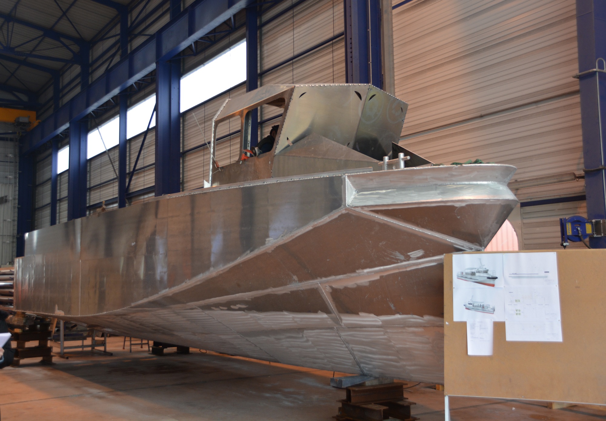 Alumarine : La construction du crew boat de LDPL avance | Mer et Marine
