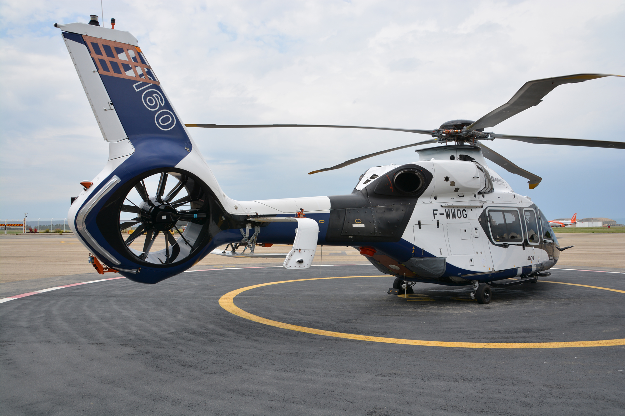 Quatre H160 loués pour la Marine nationale | Mer et Marine