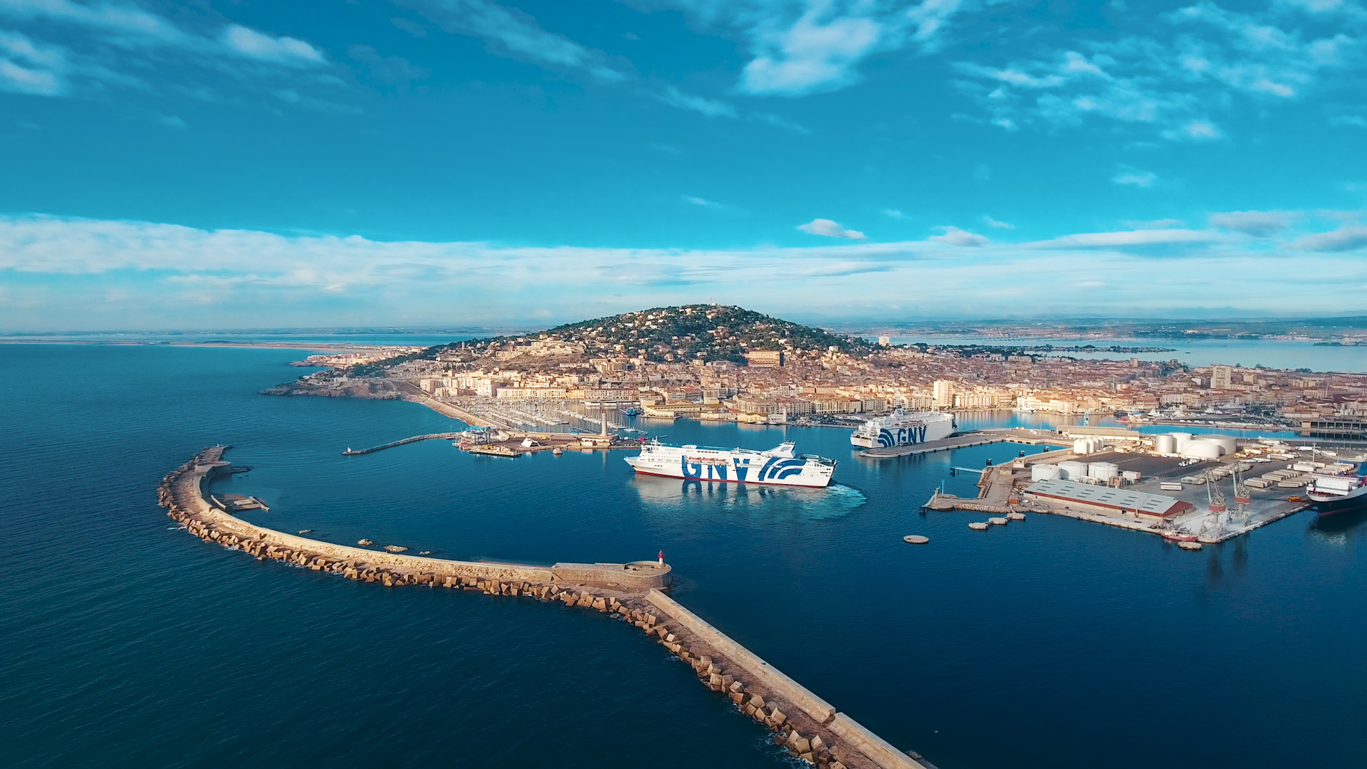Port de Sète : Un projet de pilotine électrique | Mer et Marine