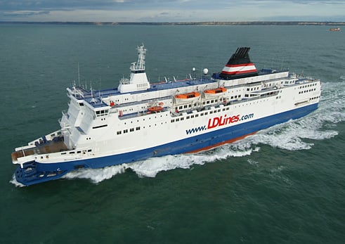 Transmanche : LD Lines transporte plus de 100.000 passagers en cinq ...