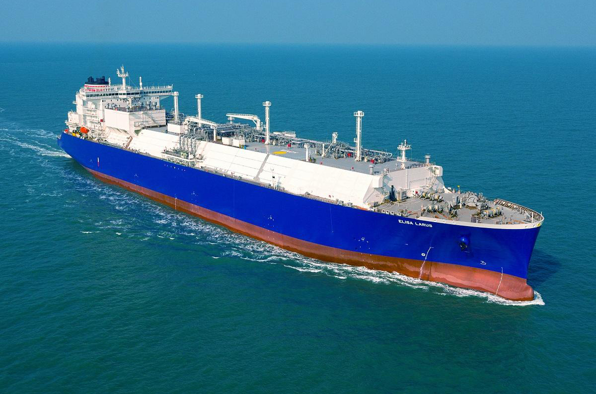 EDF va affréter un nouveau méthanier sous pavillon français | Mer et Marine