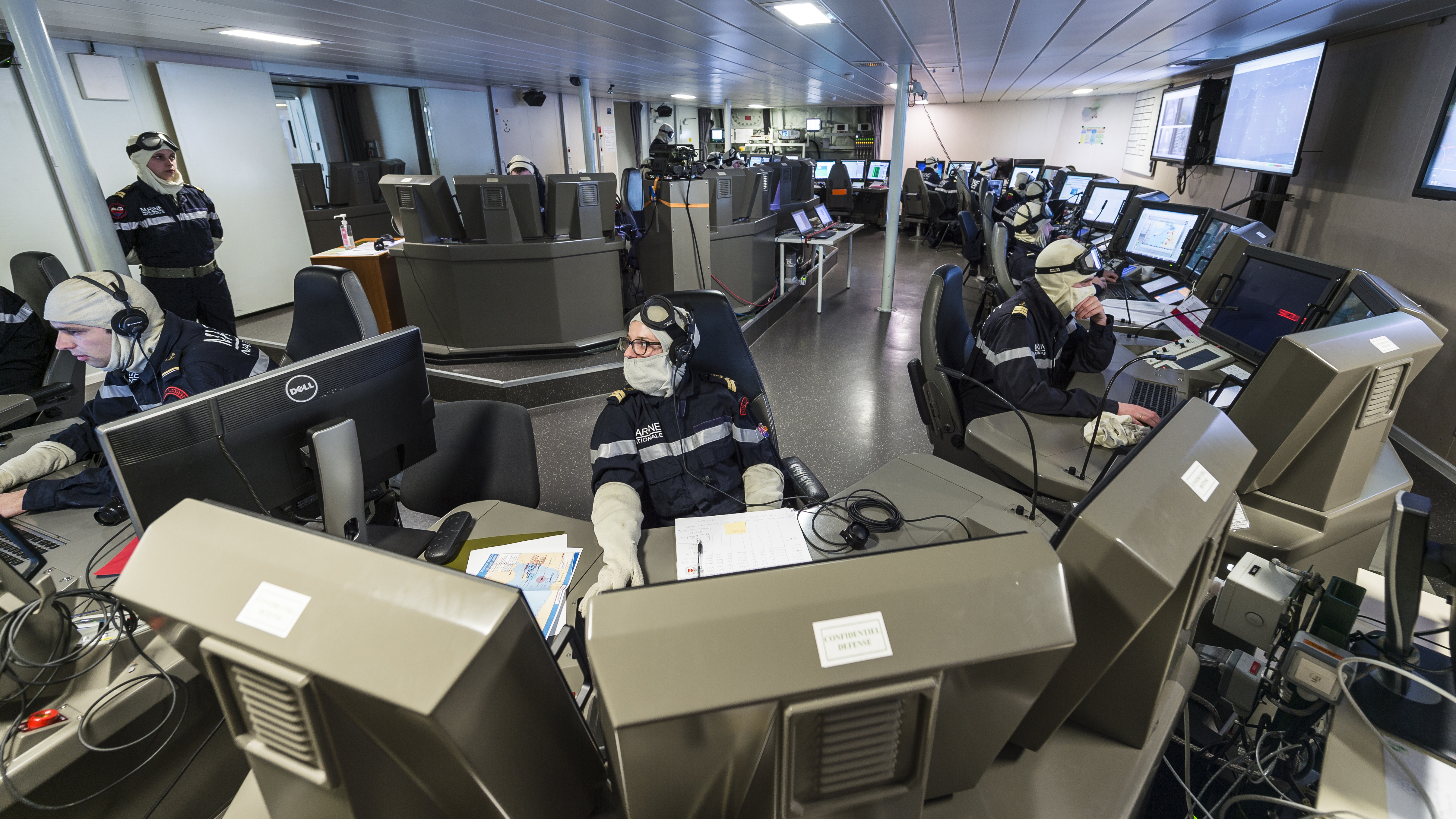 La Marine nationale refond la formation continue des équipages de la ...