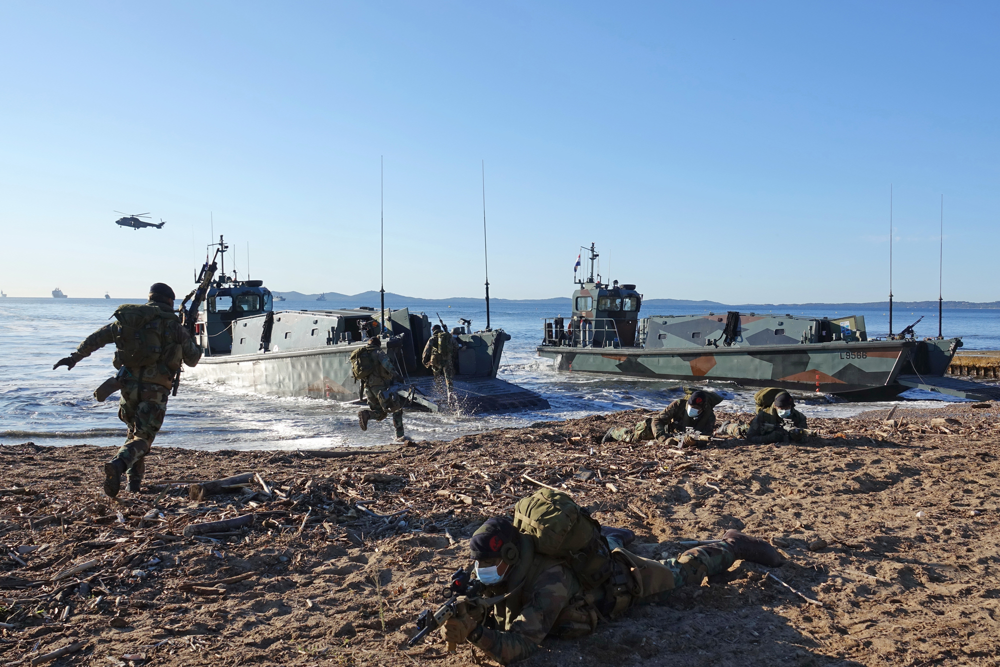 Dynamic Mariner : l'armada de l'OTAN débarque à Port-Pothuau | Mer et ...