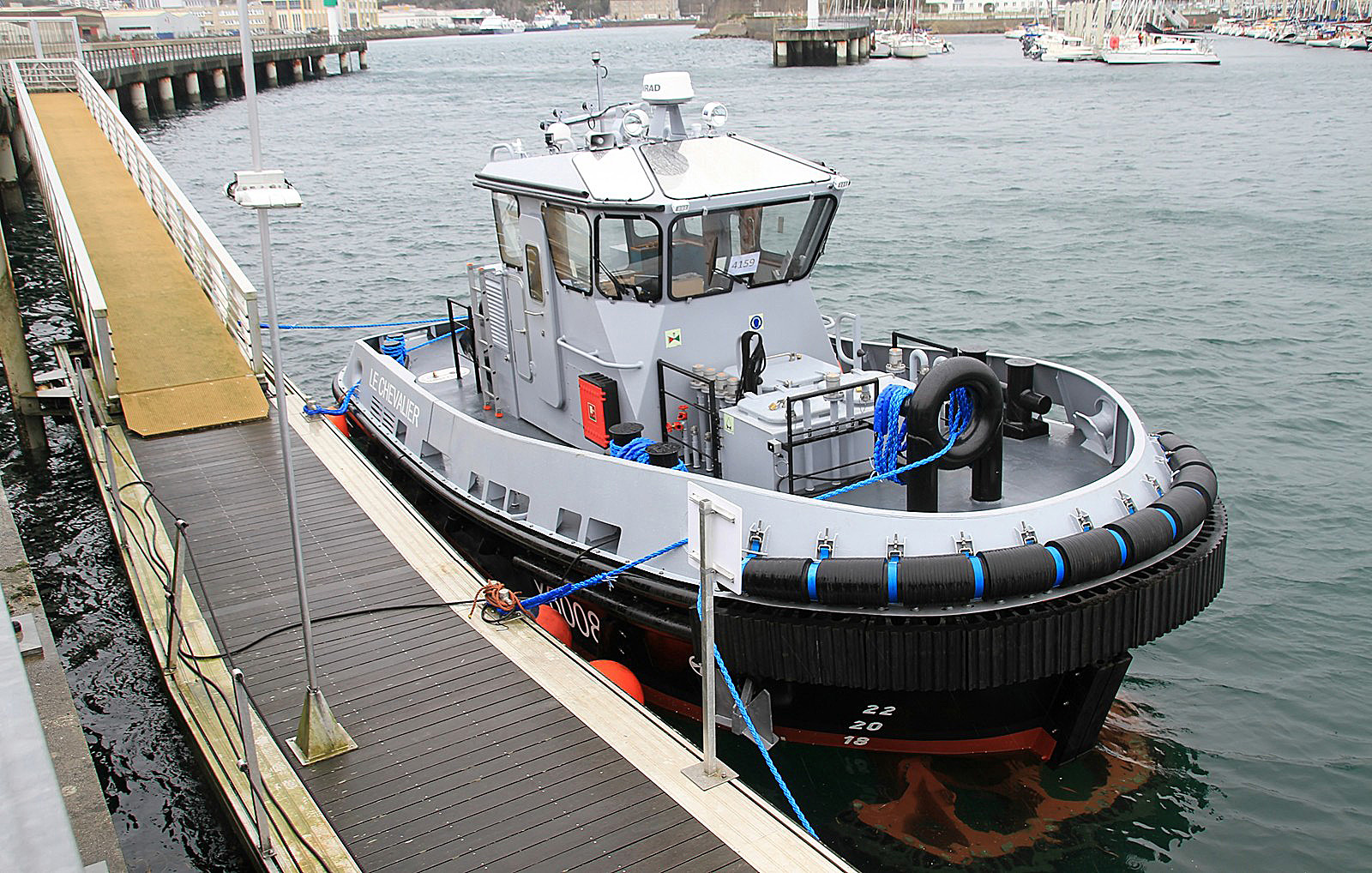 Brest : un nouveau remorqueur-pousseur pour la Marine nationale | Mer ...