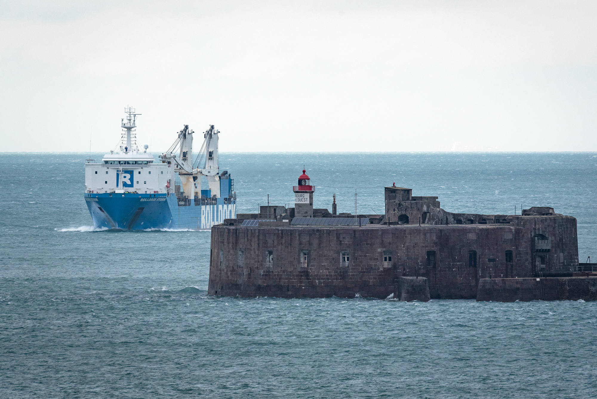 Cherbourg : le SNA Perle à bon port | Mer et Marine