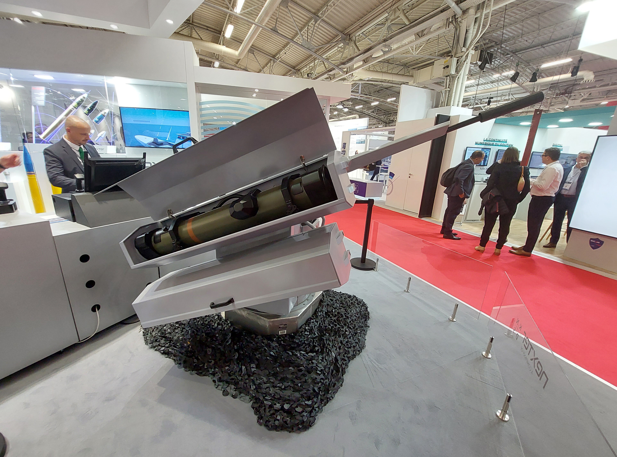 Nexter et MBDA combinent une tourelle Narwhal avec des missiles Akeron ...