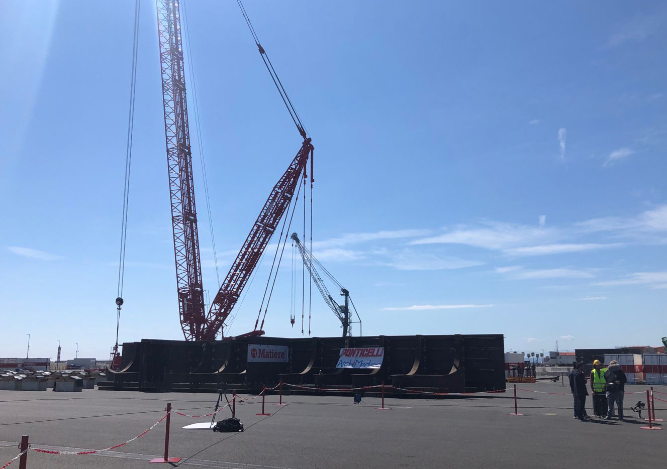Eolmed lance le chantier d’assemblage de ses éoliennes flottantes à ...