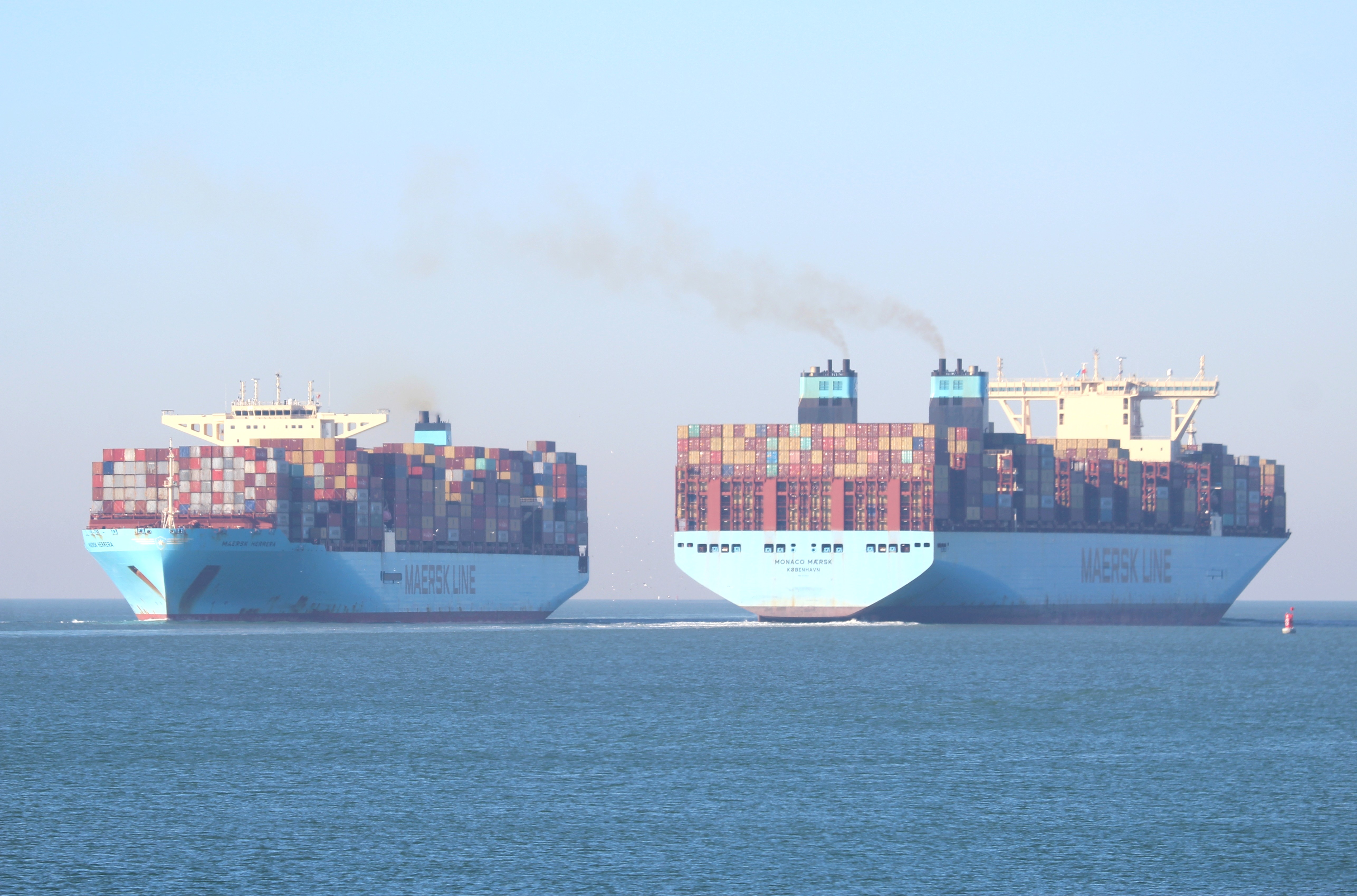 Maersk et Hapag-Lloyd relancent un premier service via la Mer Rouge et ...