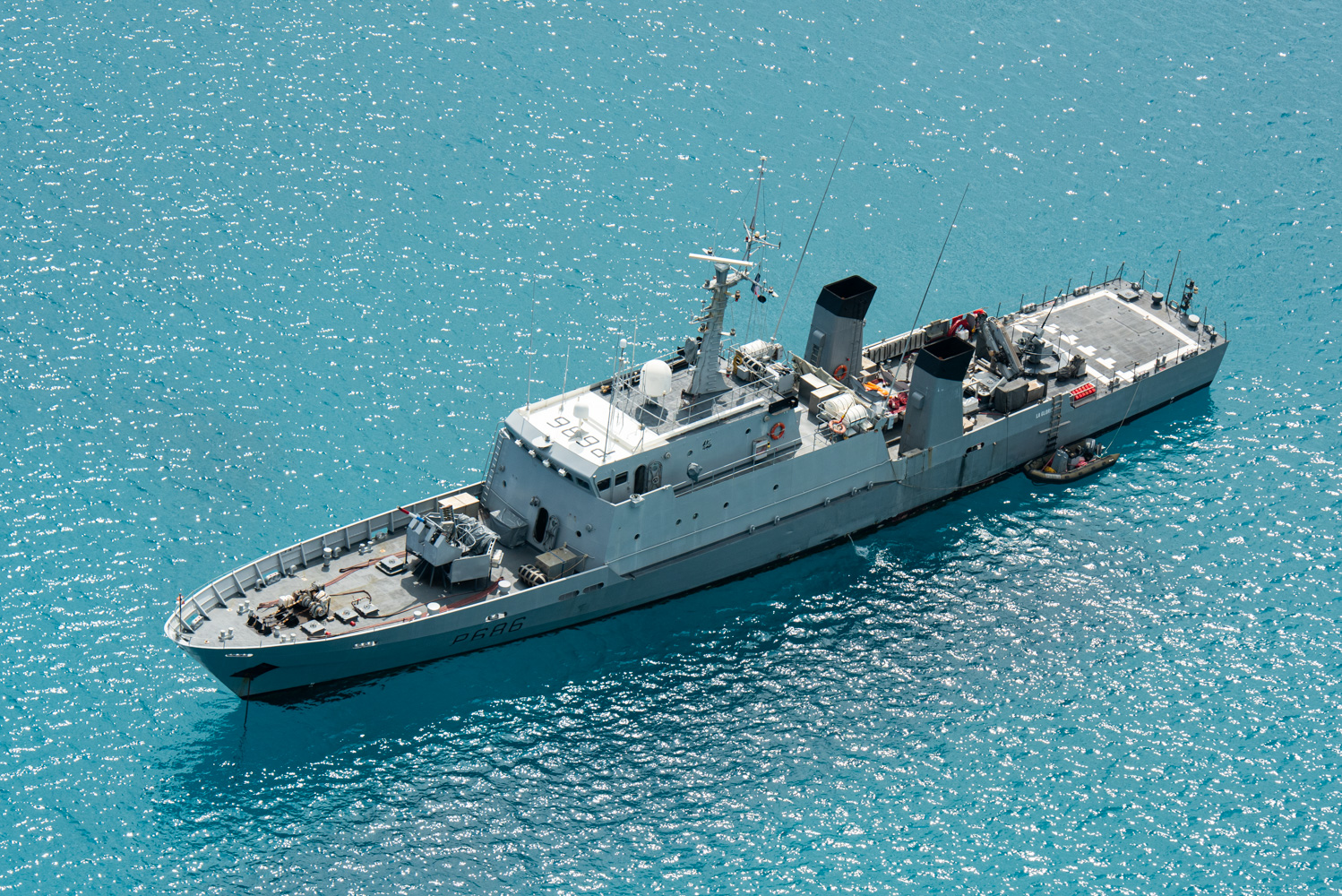 Nouméa : le patrouilleur La Glorieuse effectue sa dernière sortie en ...