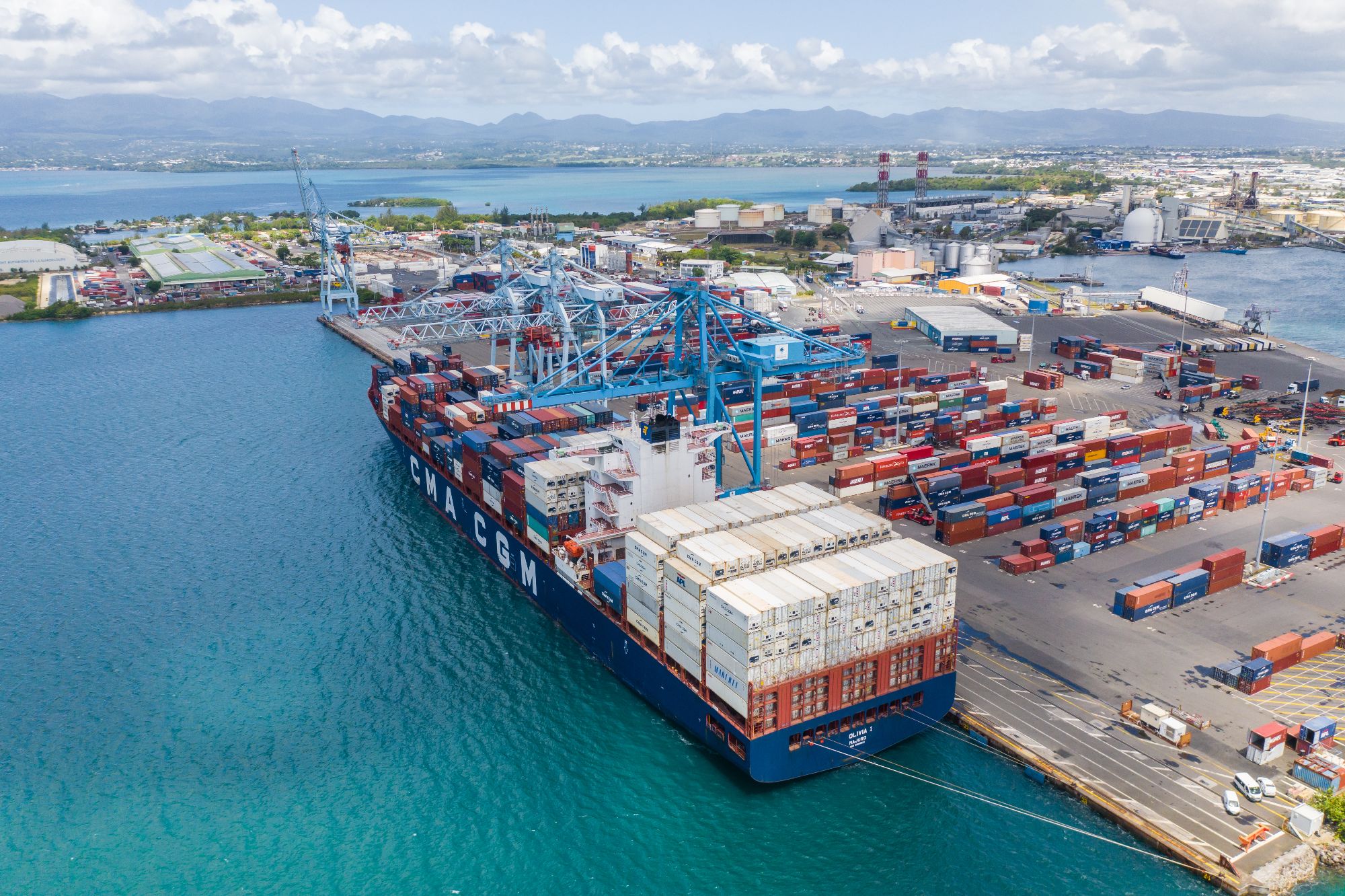Antilles : la modernisation des ports de la Martinique et de la ... Antilles : la modernisation des ports de la Martinique et de la ...