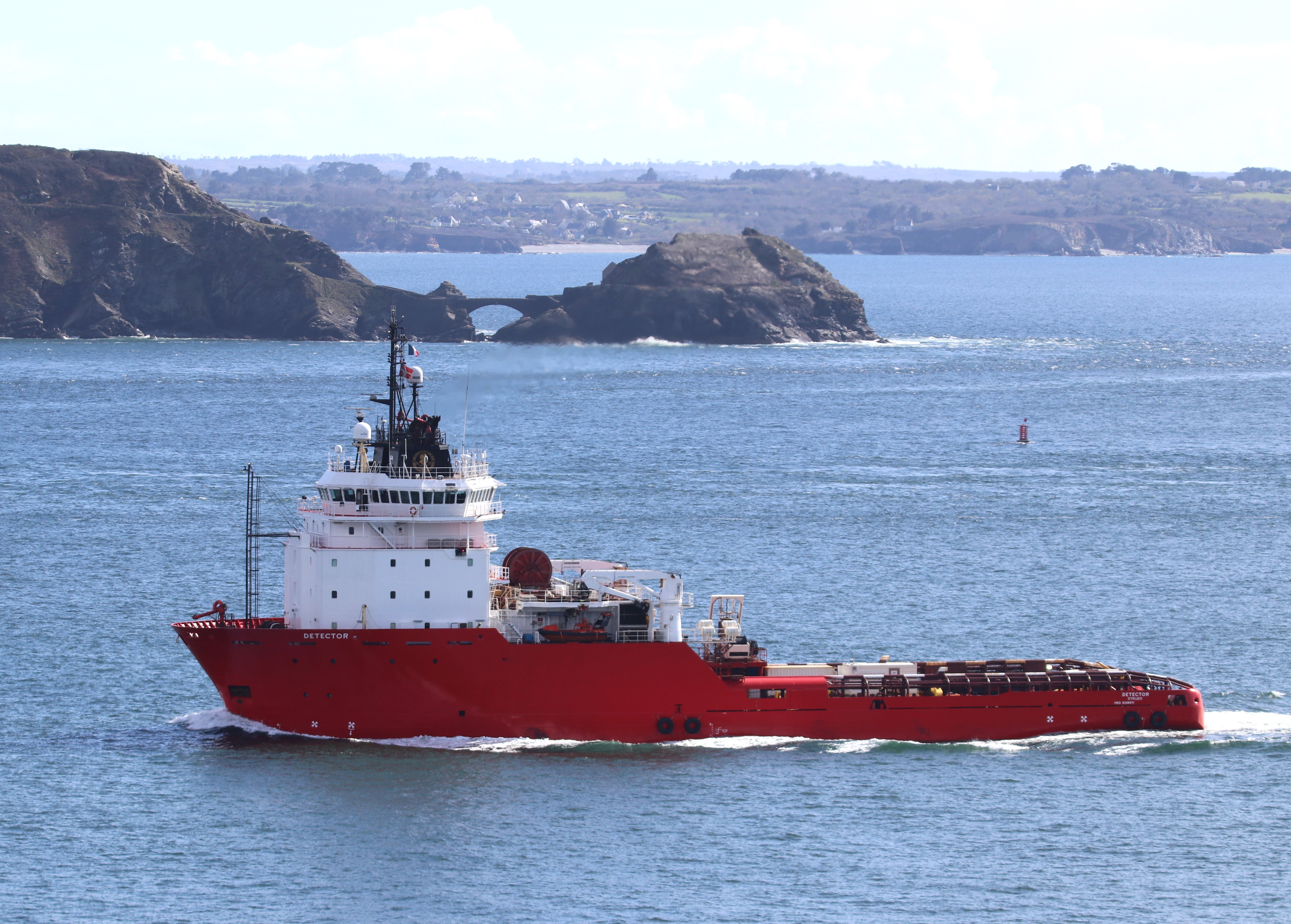 Celtic Interconnector : le Detector de passage à Brest avant des ...