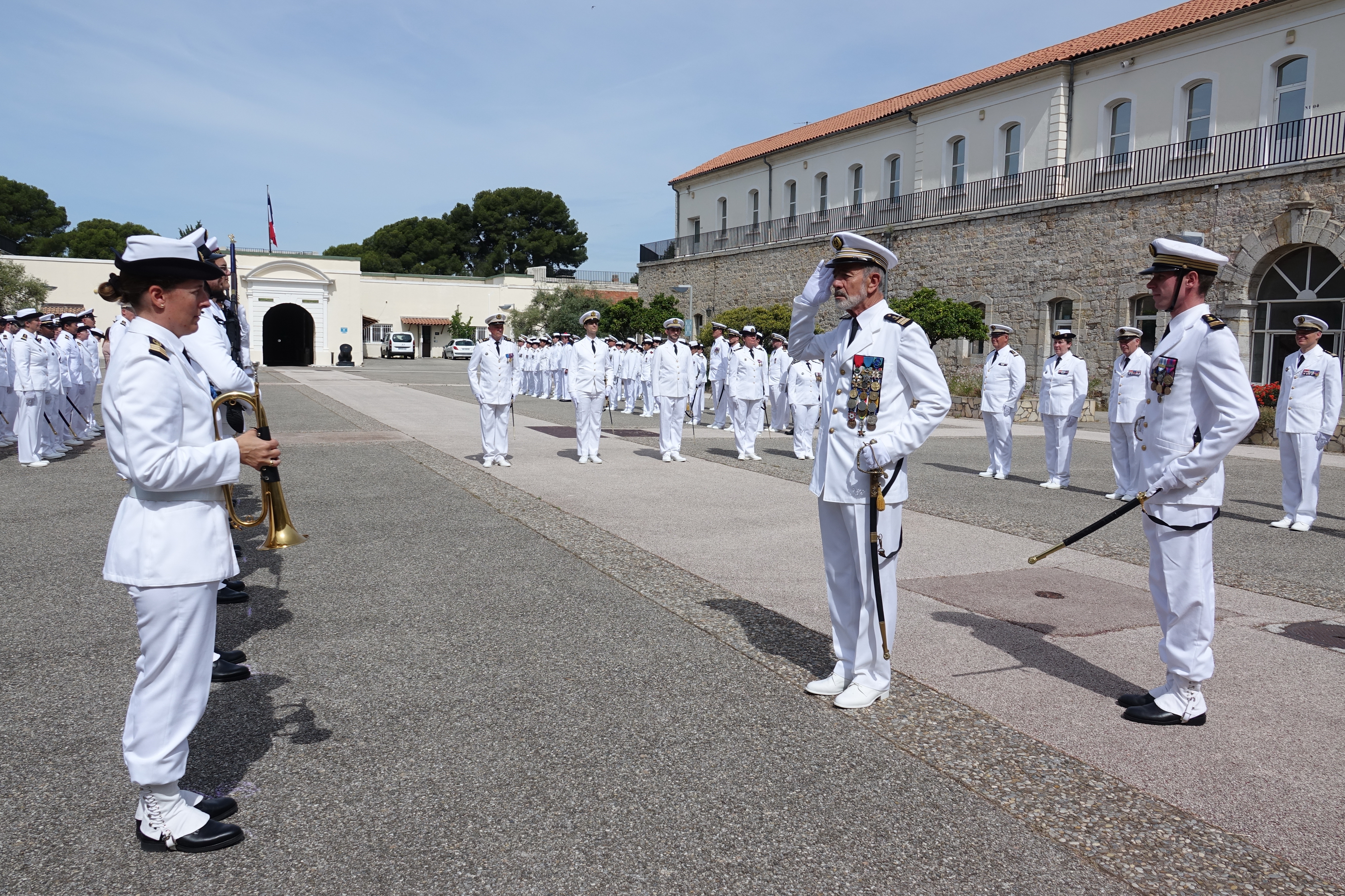 Marine nationale : prise de commandement de la Flottille de Réserve ...