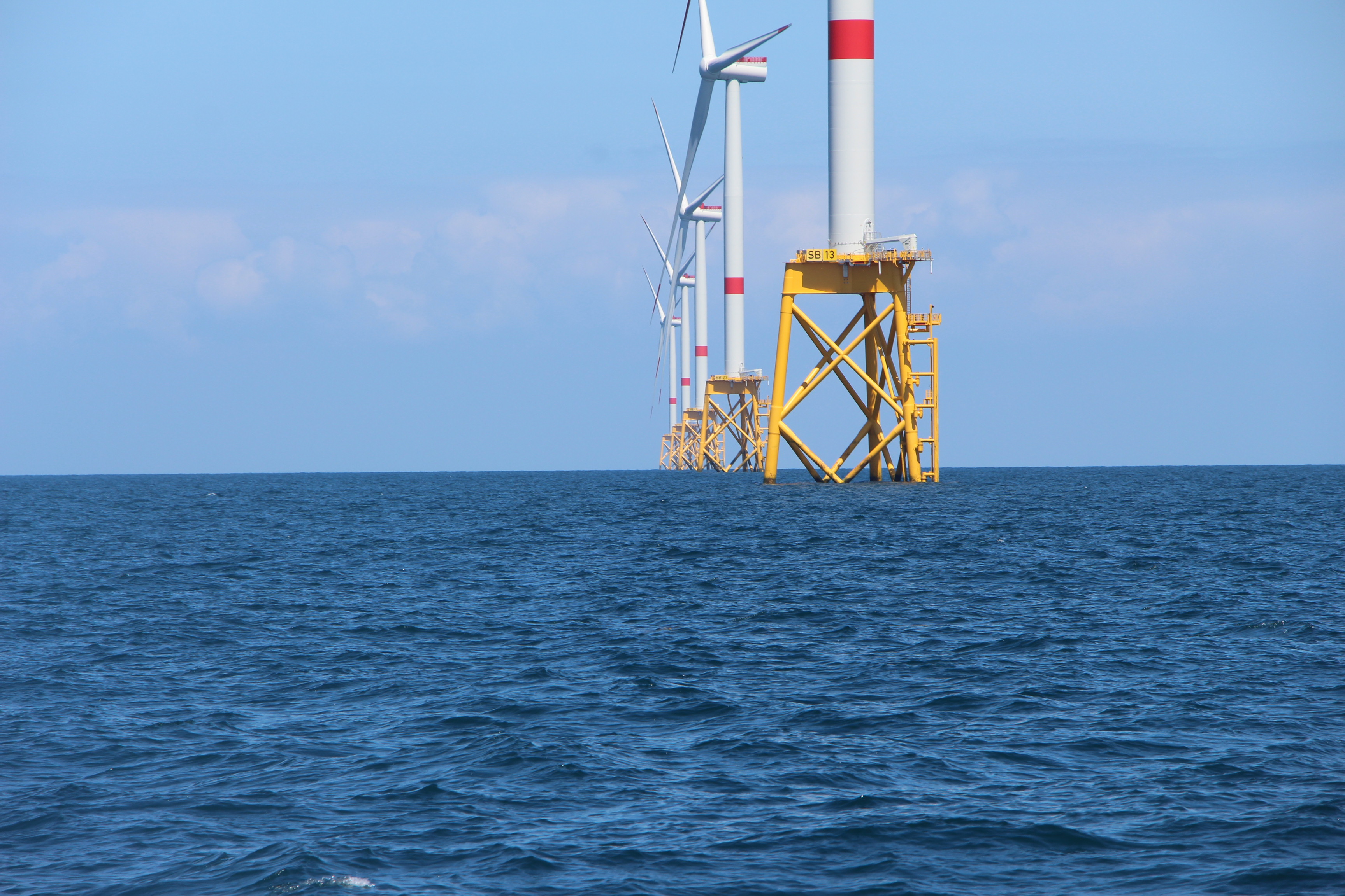 Eolien en mer : la CRE a publié les cahiers des charges des AO7 et AO8 ...