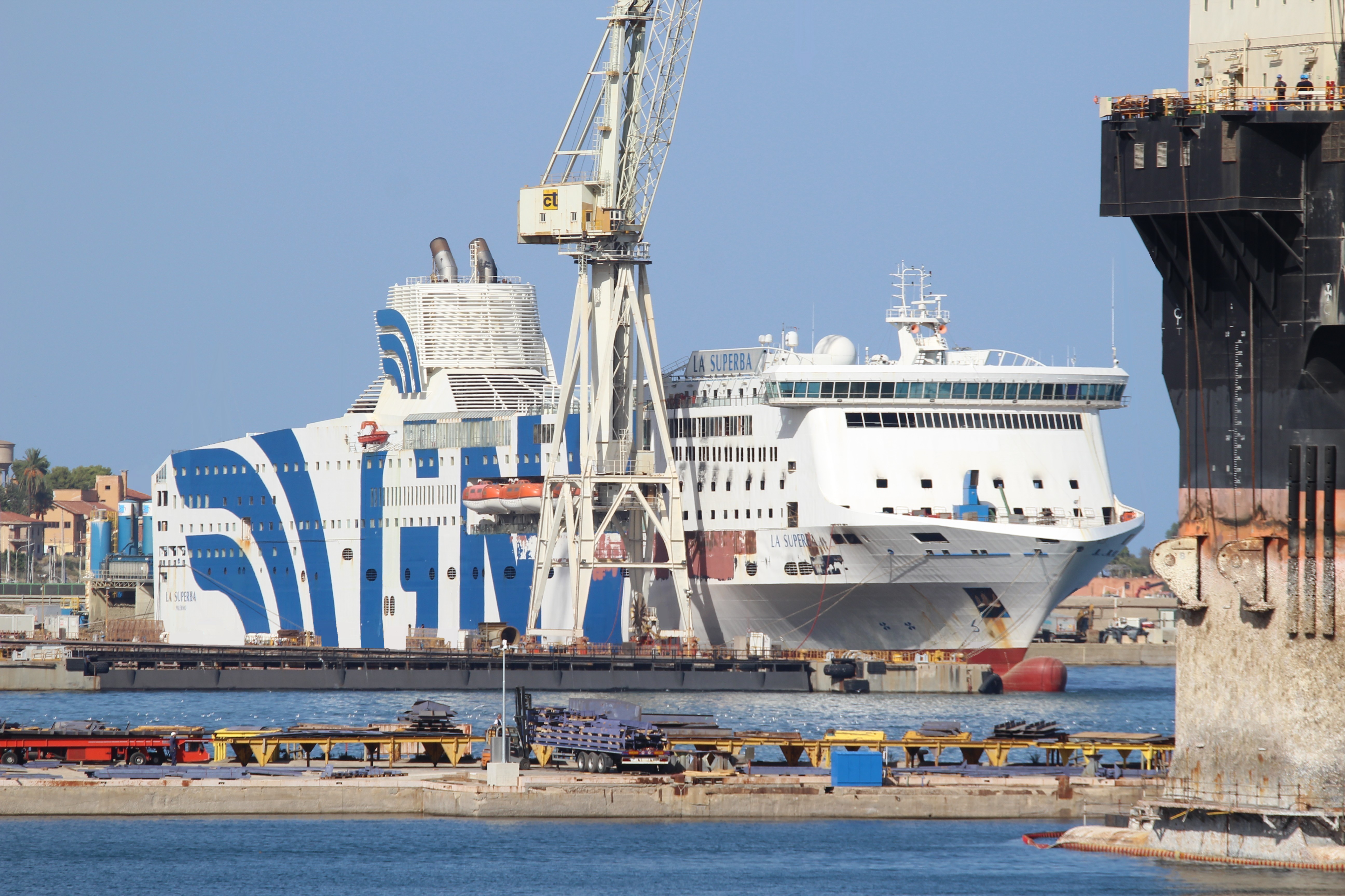Le ferry La Superba de GNV partirait à la casse | Mer et Marine
