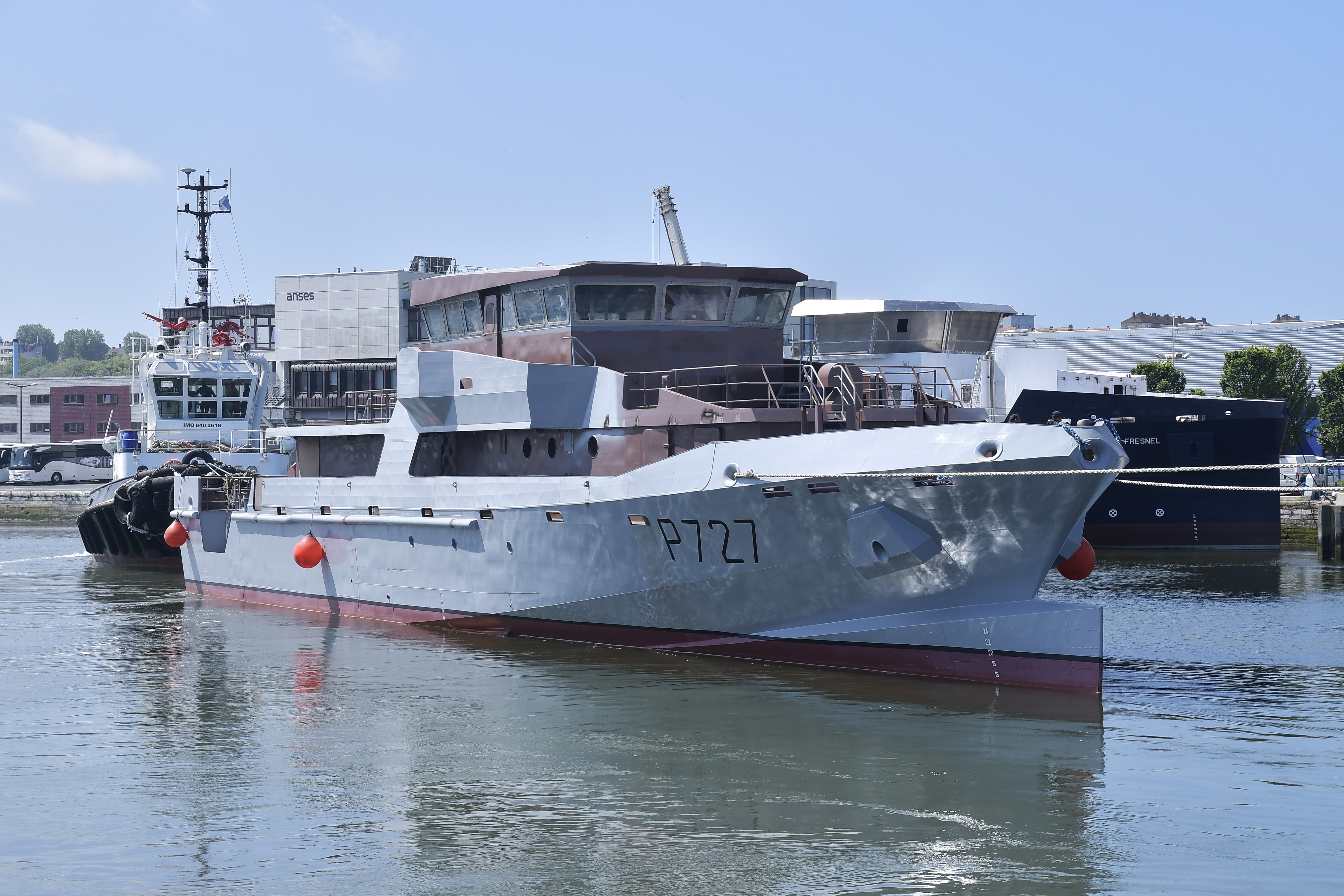 Socarenam : le premier des nouveaux patrouilleurs de la Gendarmerie maritime en achèvement à ...