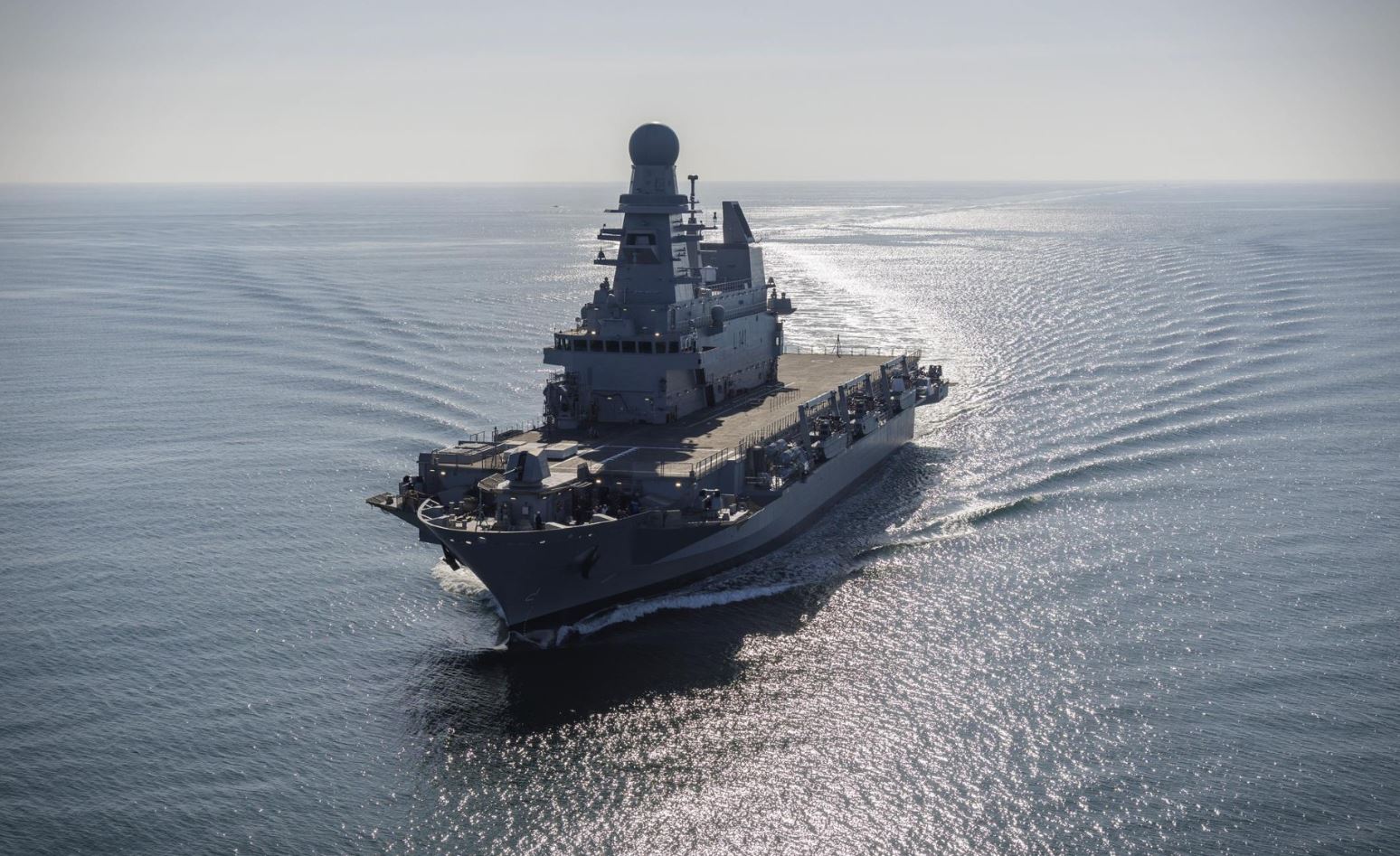 Fincantieri livre le bâtiment de projection Al Fulk à la marine qatarie ...