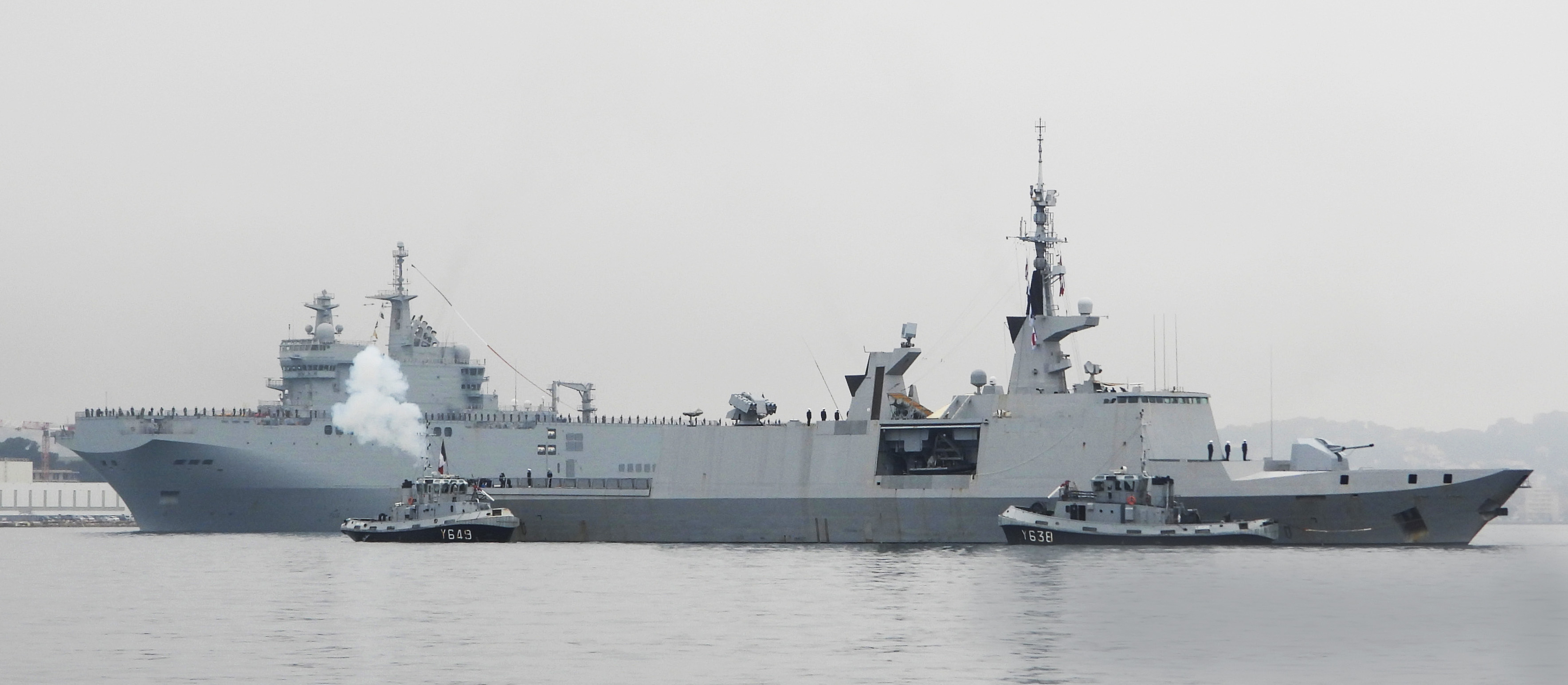 Mission Jeanne d’arc : le Mistral et le Surcouf en route pour l ...