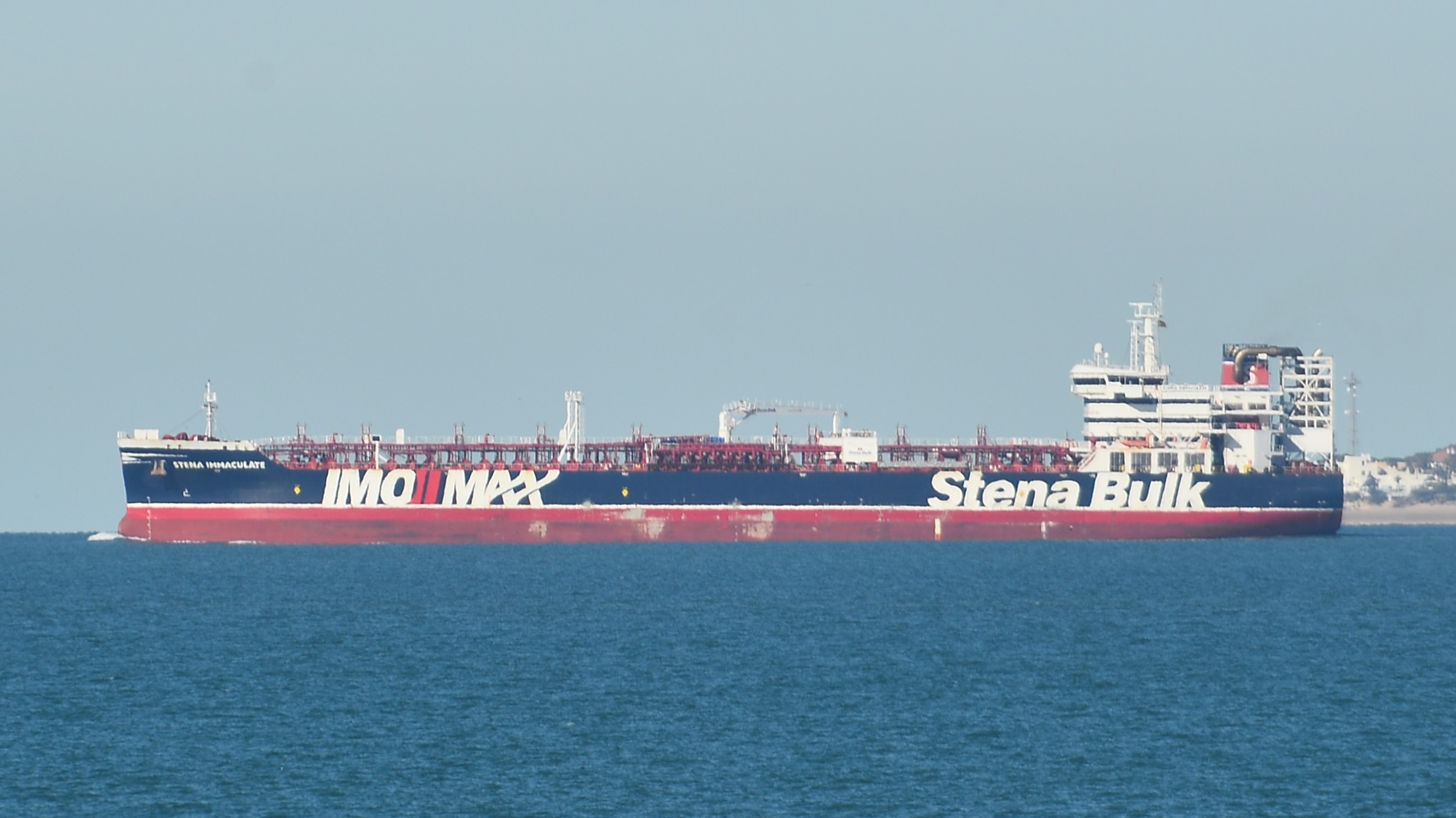 Collision en mer du Nord : le Stena Immaculate va être remorqué à son ...