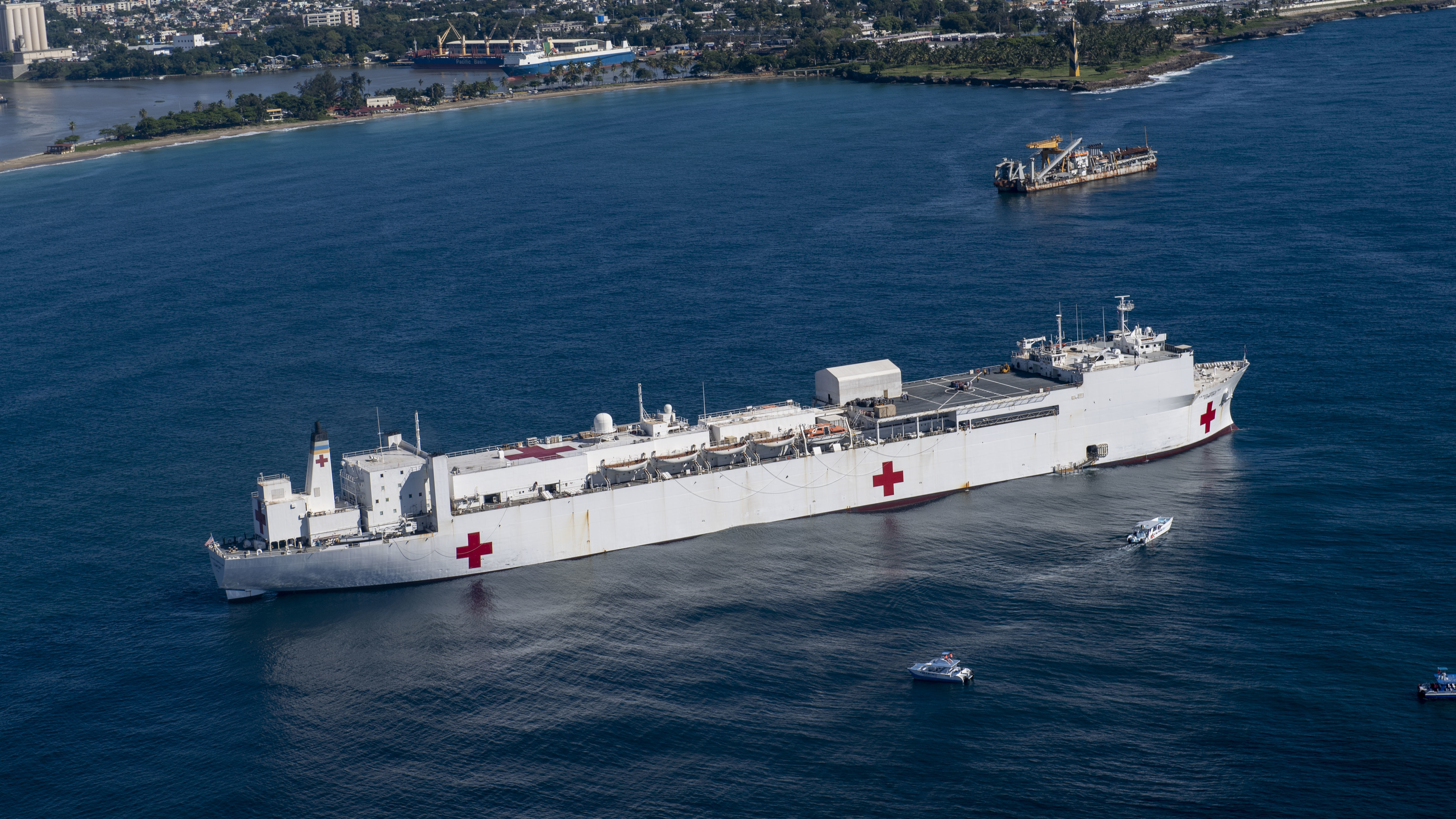 Le navire-hôpital américain USNS Comfort sera déployé cette année en ...