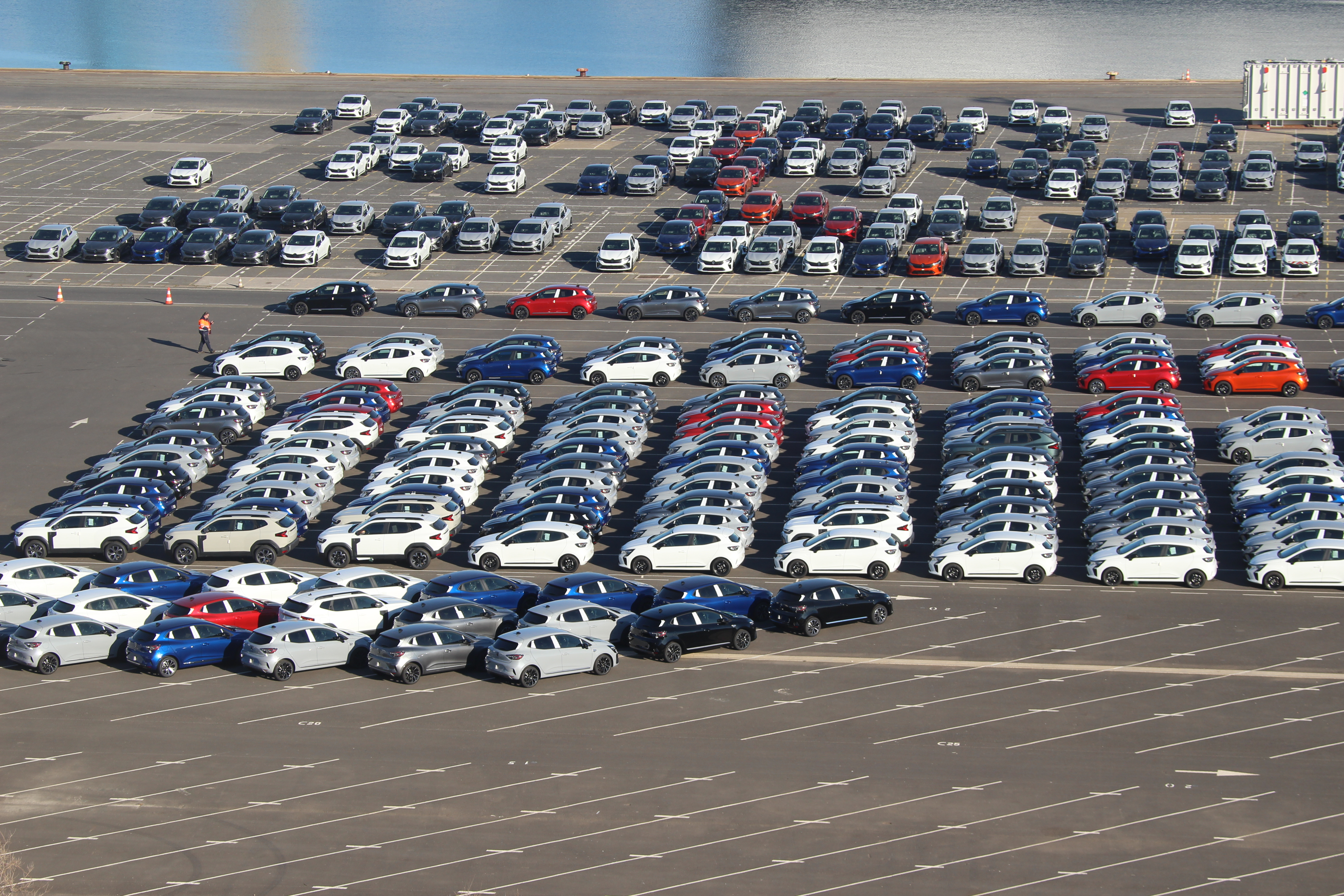 Logistique automobile : la coopération, une nécessité pour passer le ...