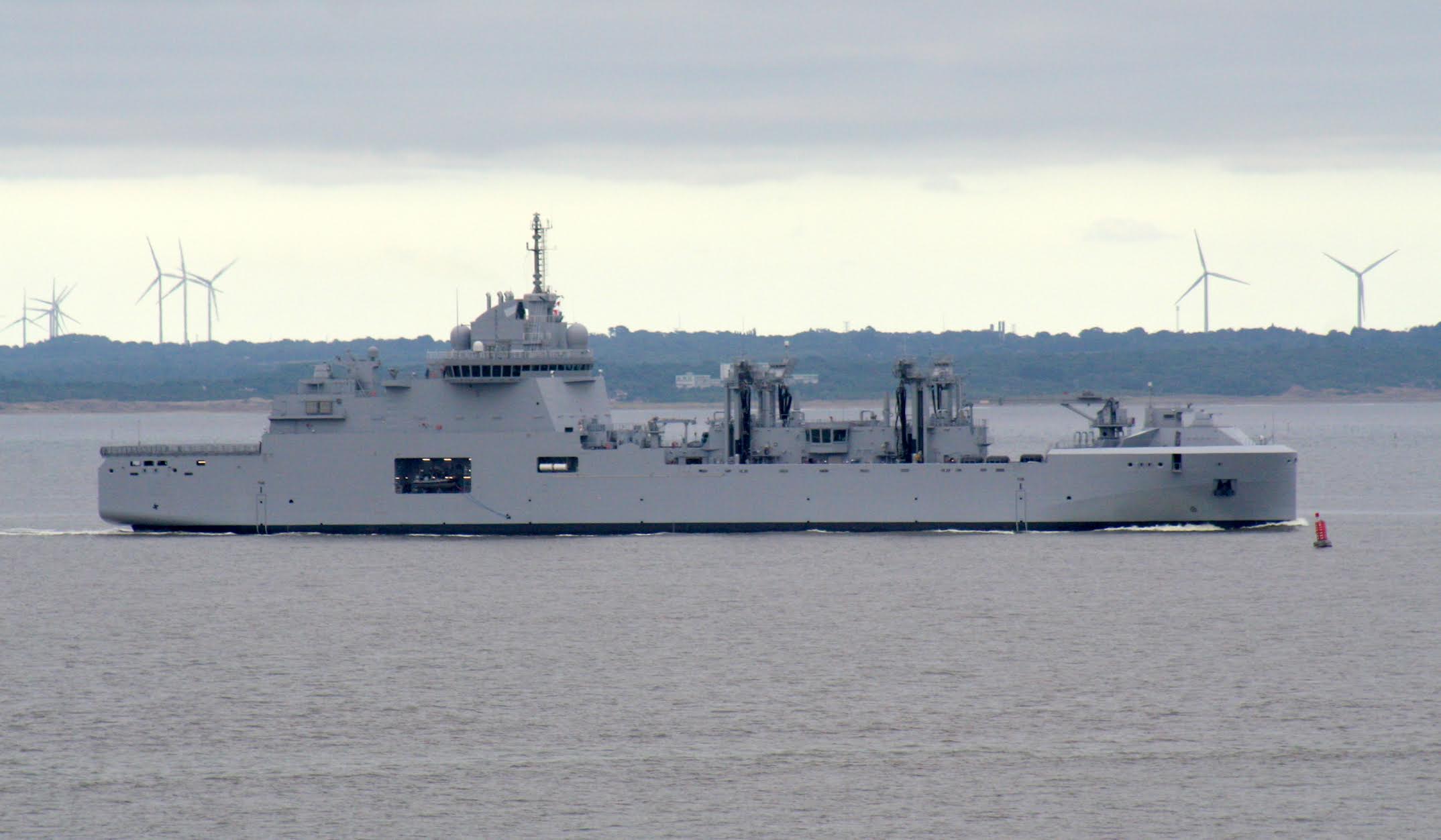 Le BRF Jacques Stosskopf a quitté Saint-Nazaire pour rallier Brest et réaliser ses premiers RAM ...