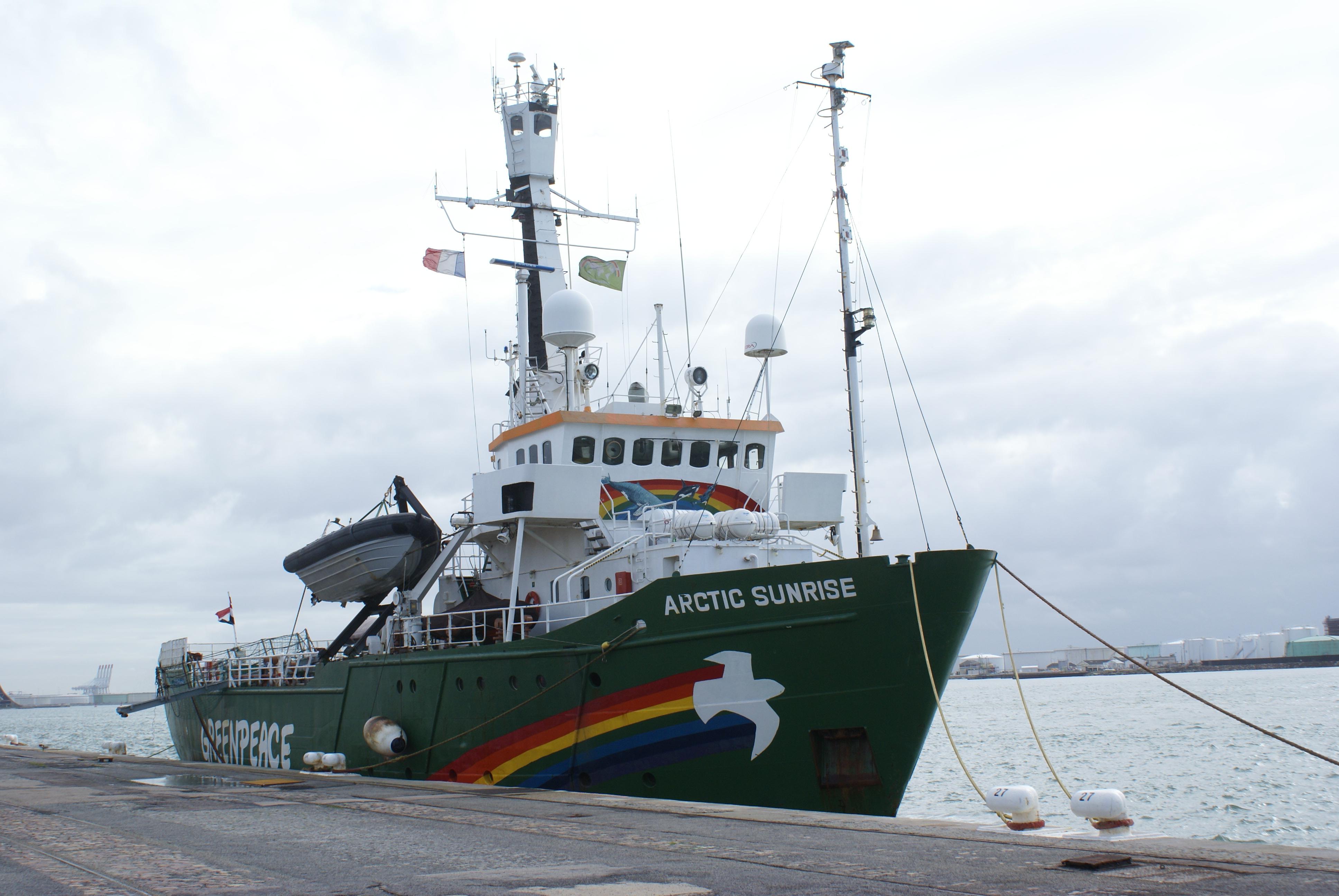 UNOC : l’Arctic Sunrise de Greenpeace privé de parade inaugurale à Nice ...