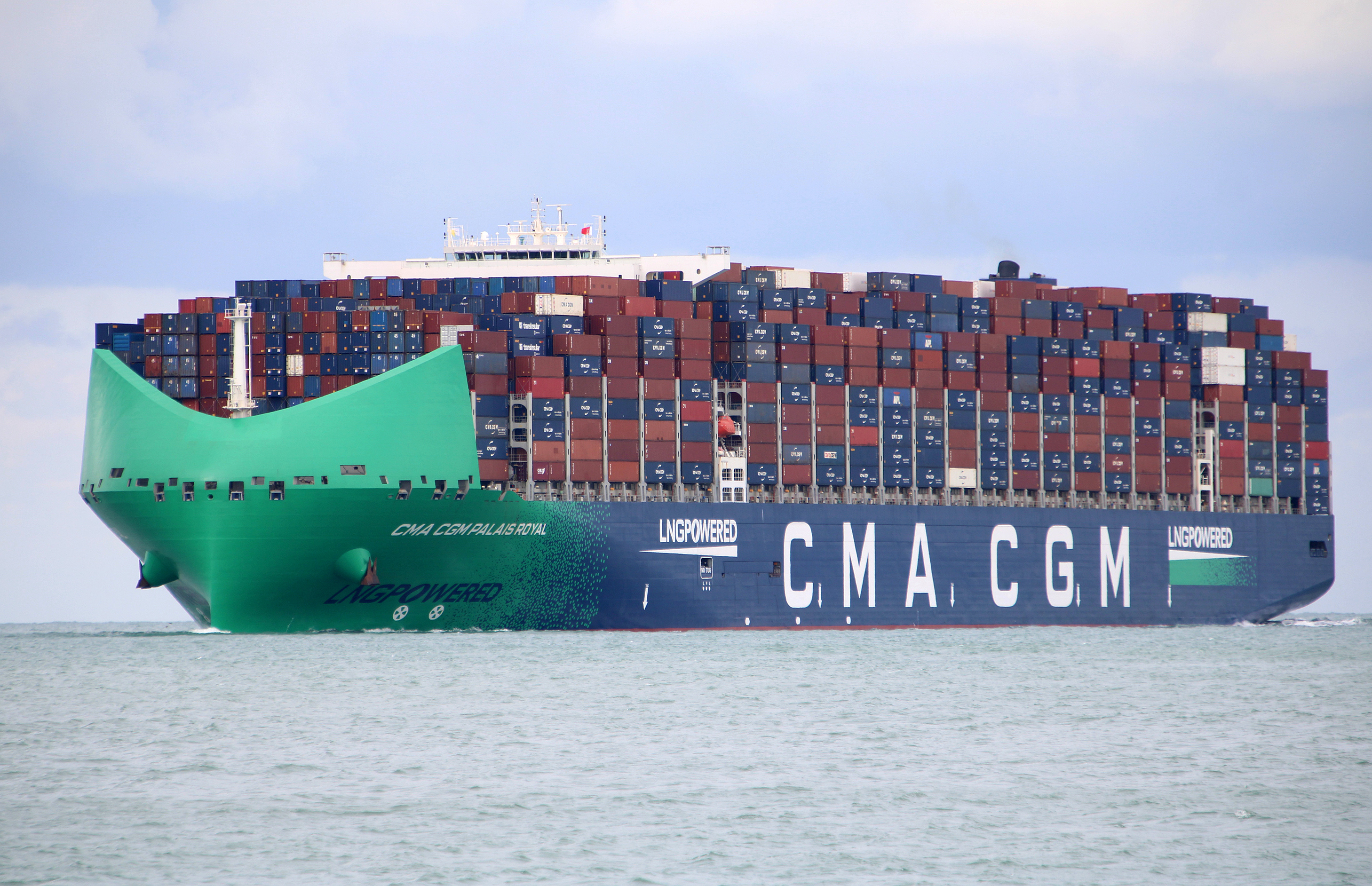 Au tour du CMA CGM Palais Royal de revenir en Europe équipé d'un déflecteur de vent | Mer et Marine