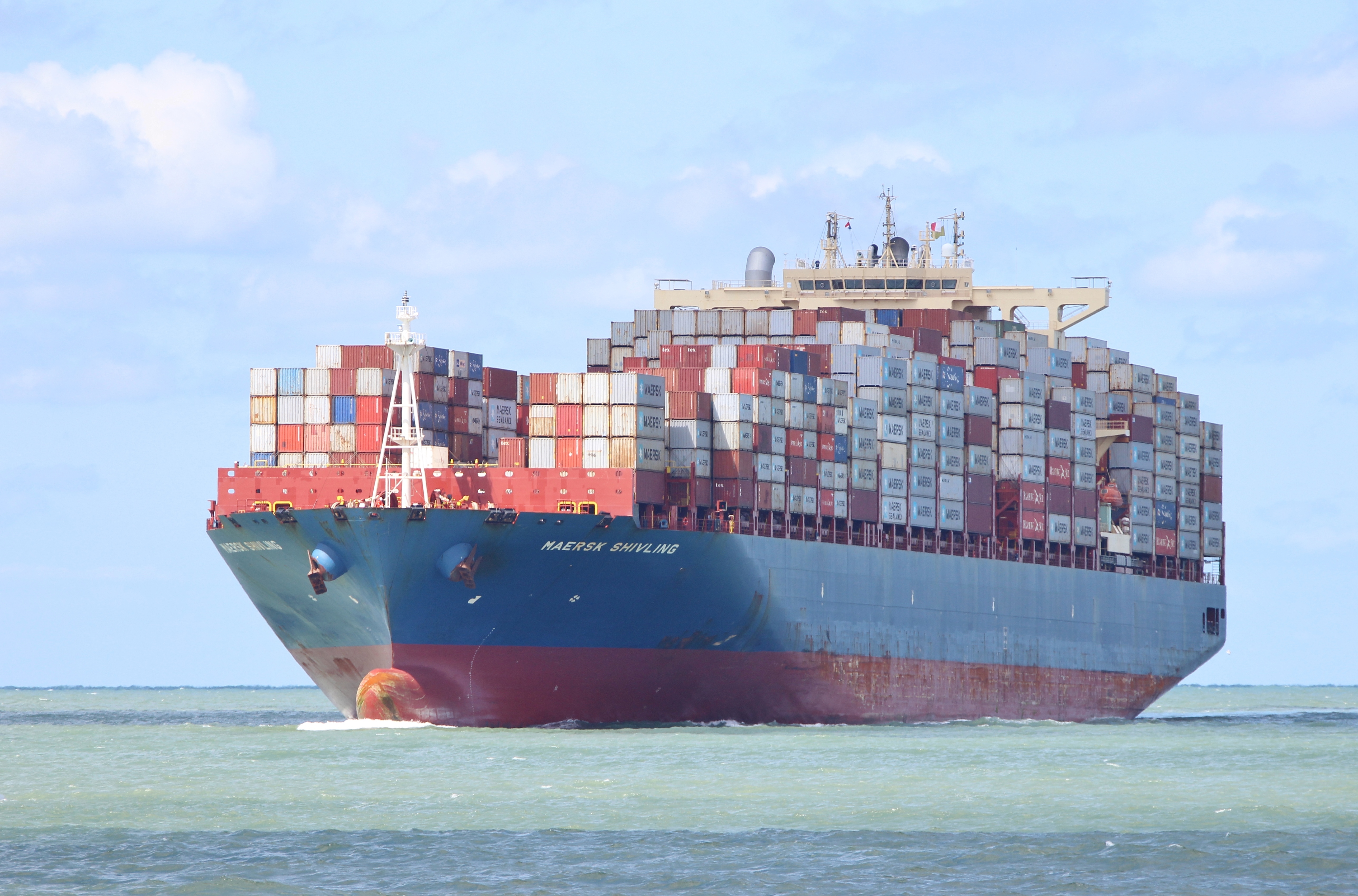 Maersk annonce la suppression de 1000 postes malgré des résultats ...
