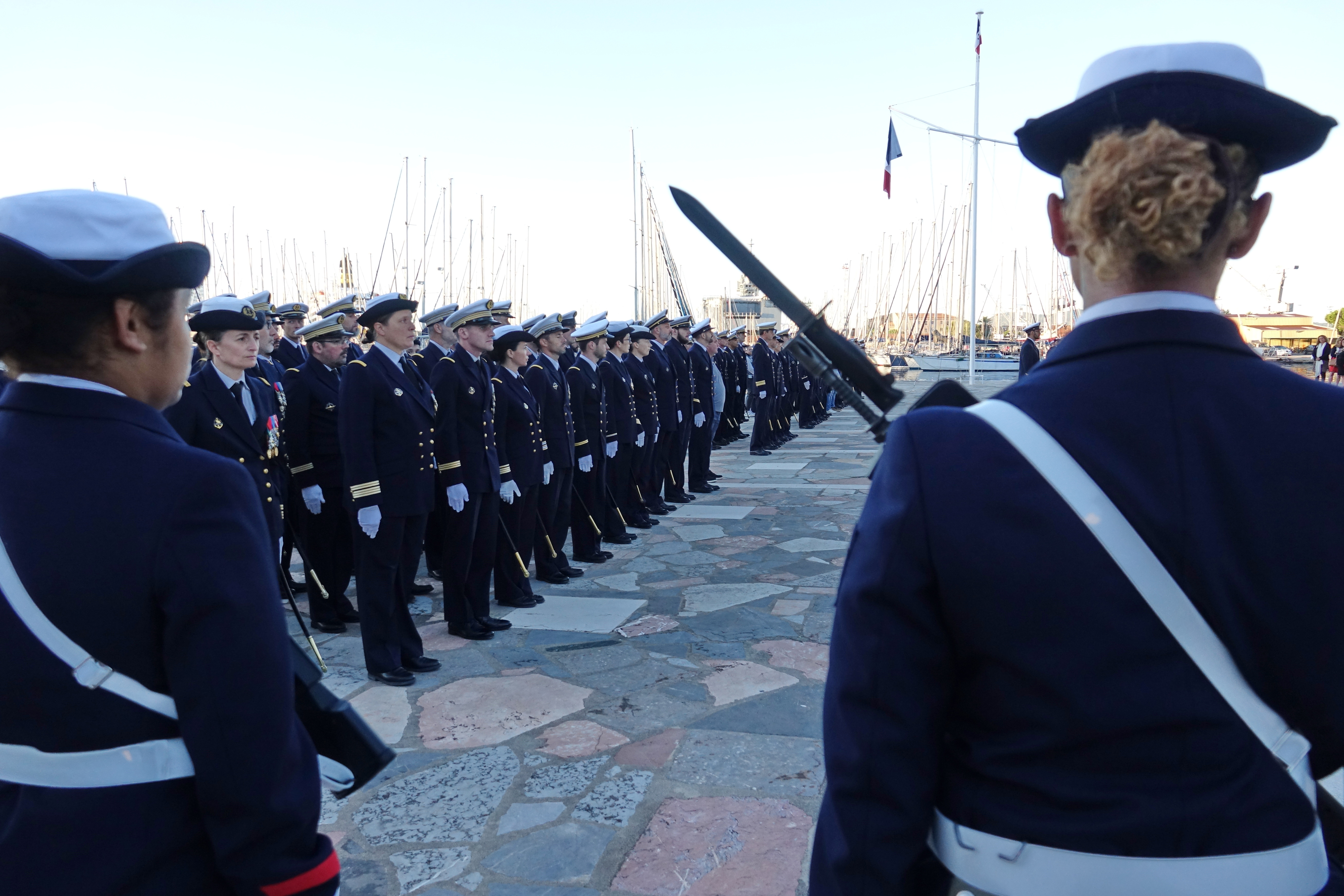 Marine nationale : les flottilles de réserve côtières montent en ...