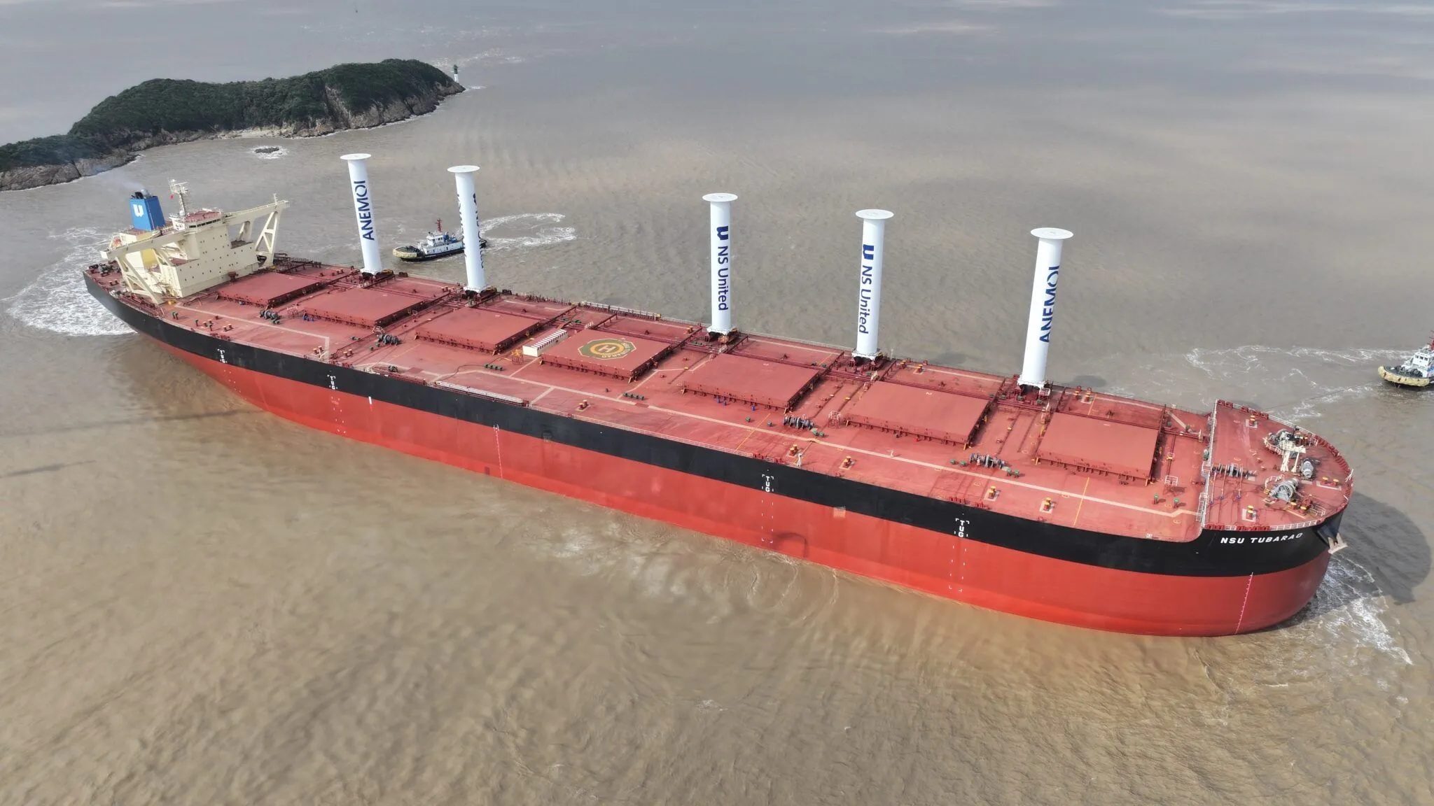 Anemoi installe cinq rotors sur le minéralier NSU Tubarao | Mer et Marine