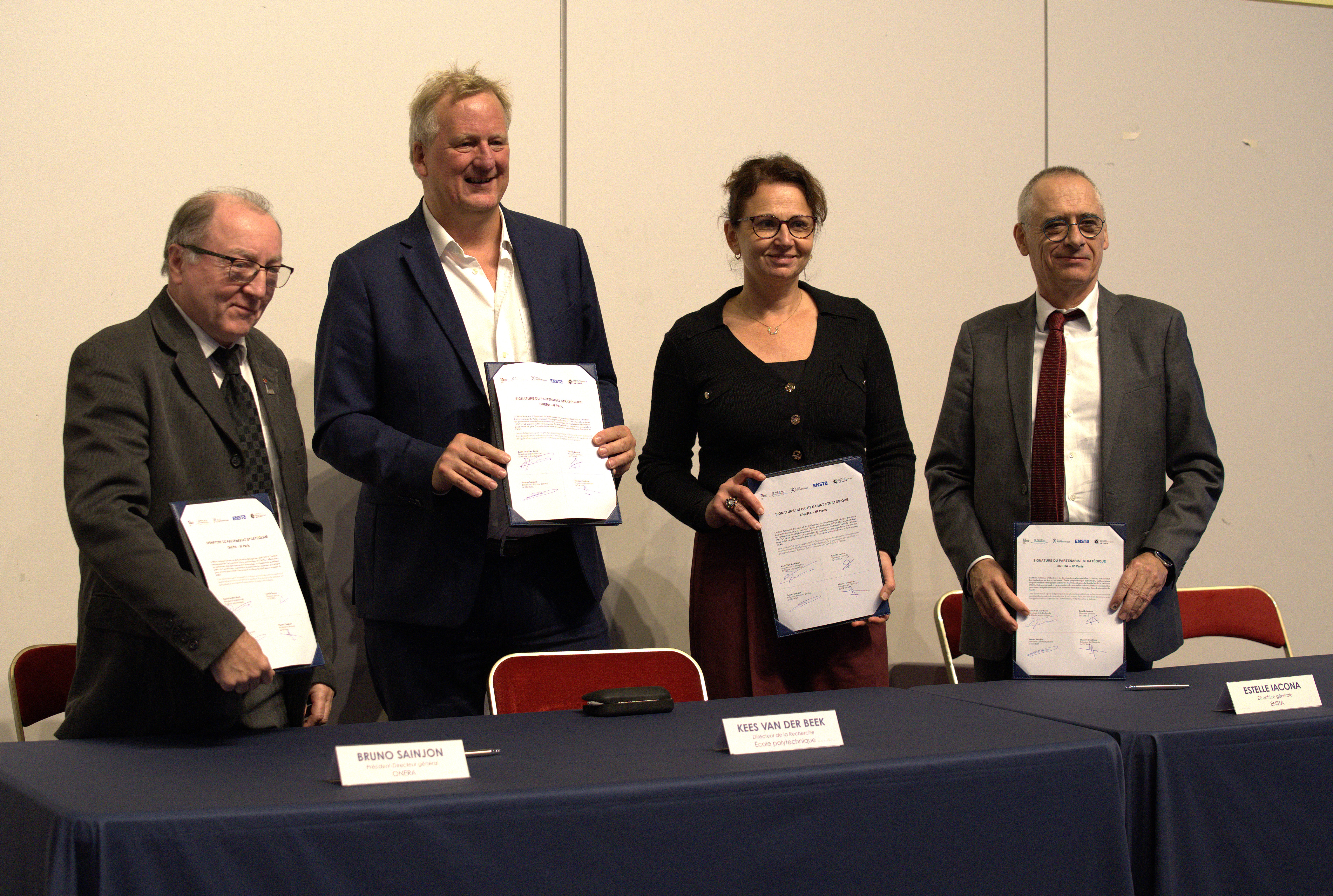 L’ONERA, l’Institut Polytechnique de Paris, l’École polytechnique et l’ENSTA créent un pôle d ...