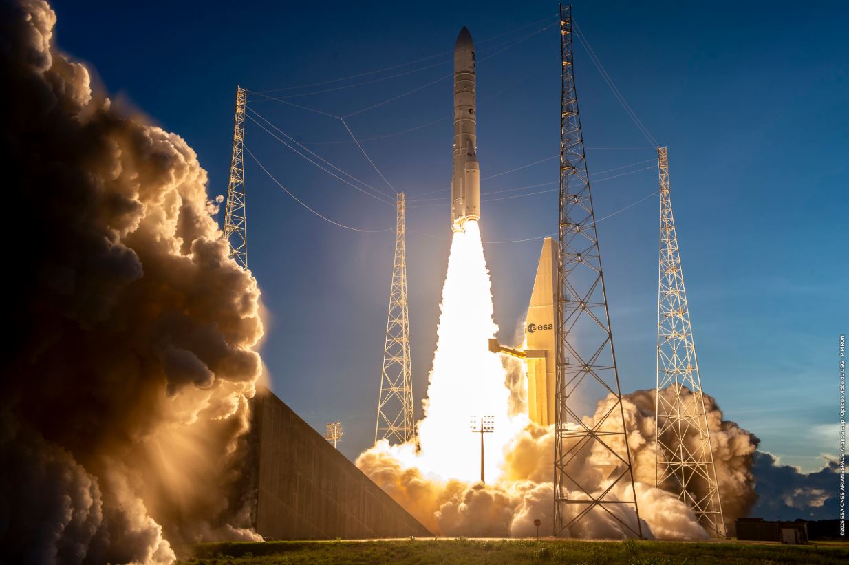 Arianespace lance avec succès le satellite Copernicus Sentinel-1D avec Ariane 6 | Mer et Marine