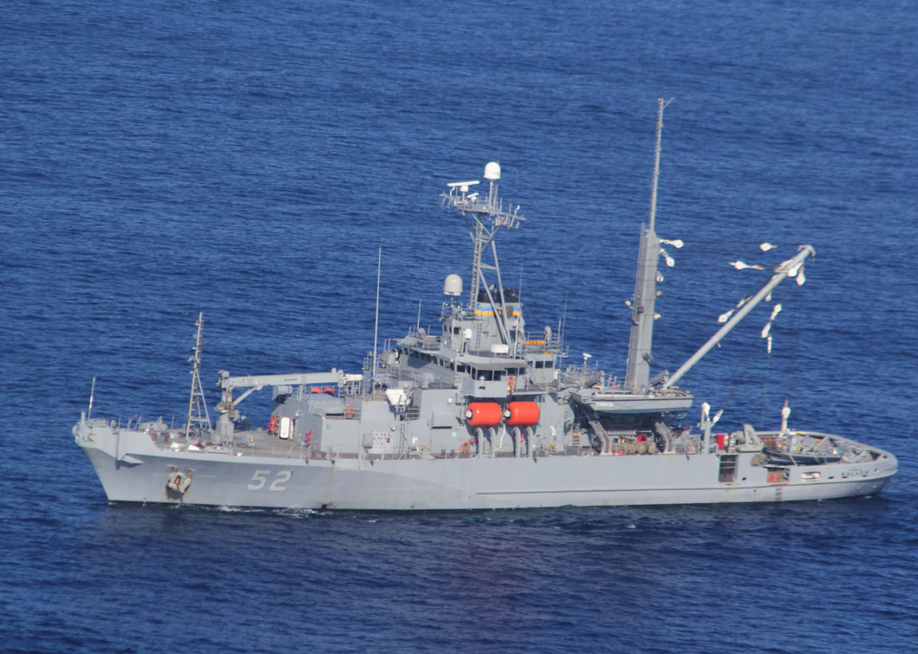 Opération de renflouement en cours pour les deux aéronefs perdus en mer ...