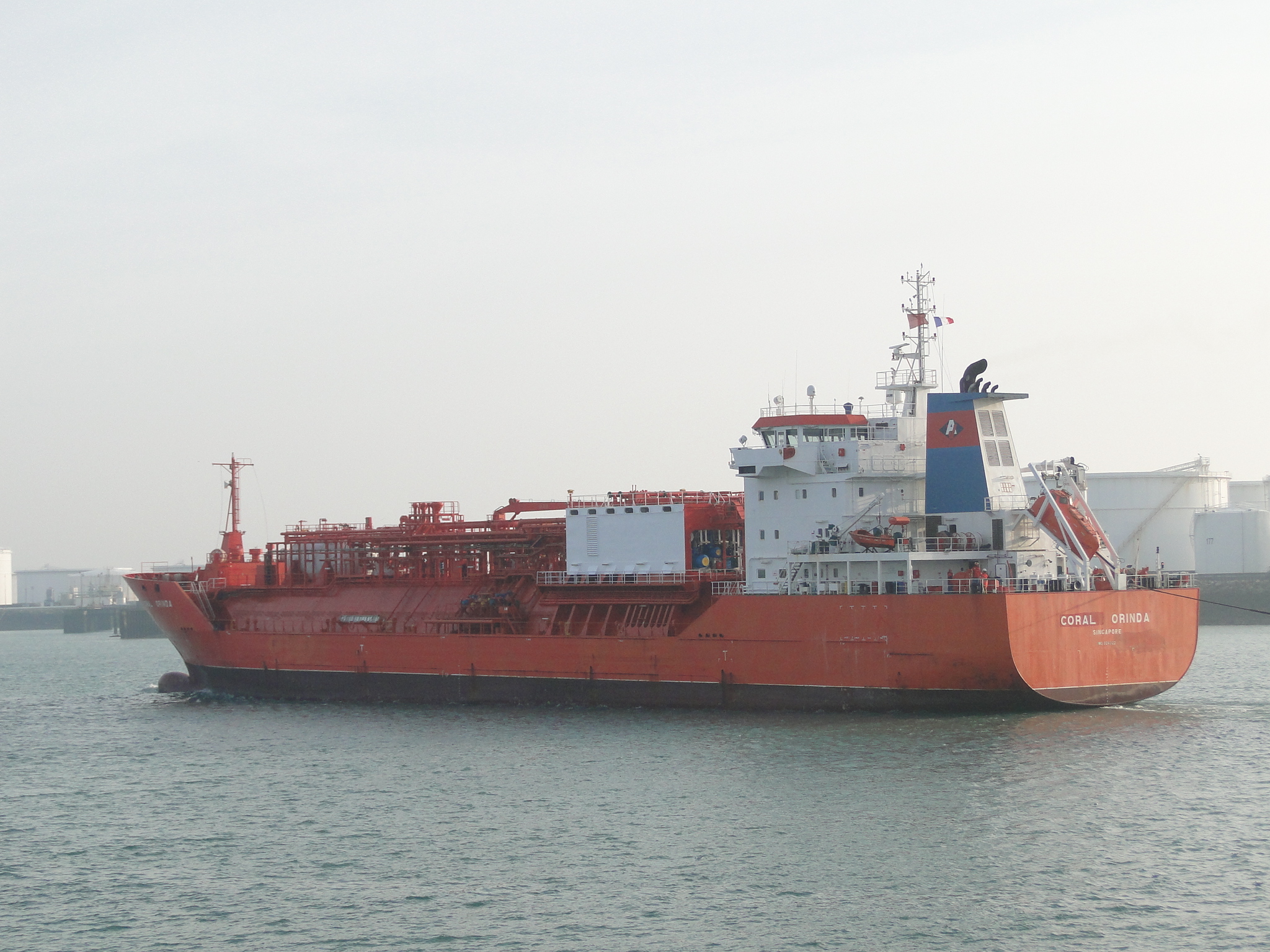 Ukraine : un transporteur de GPL frappé par un drone russe | Mer et Marine