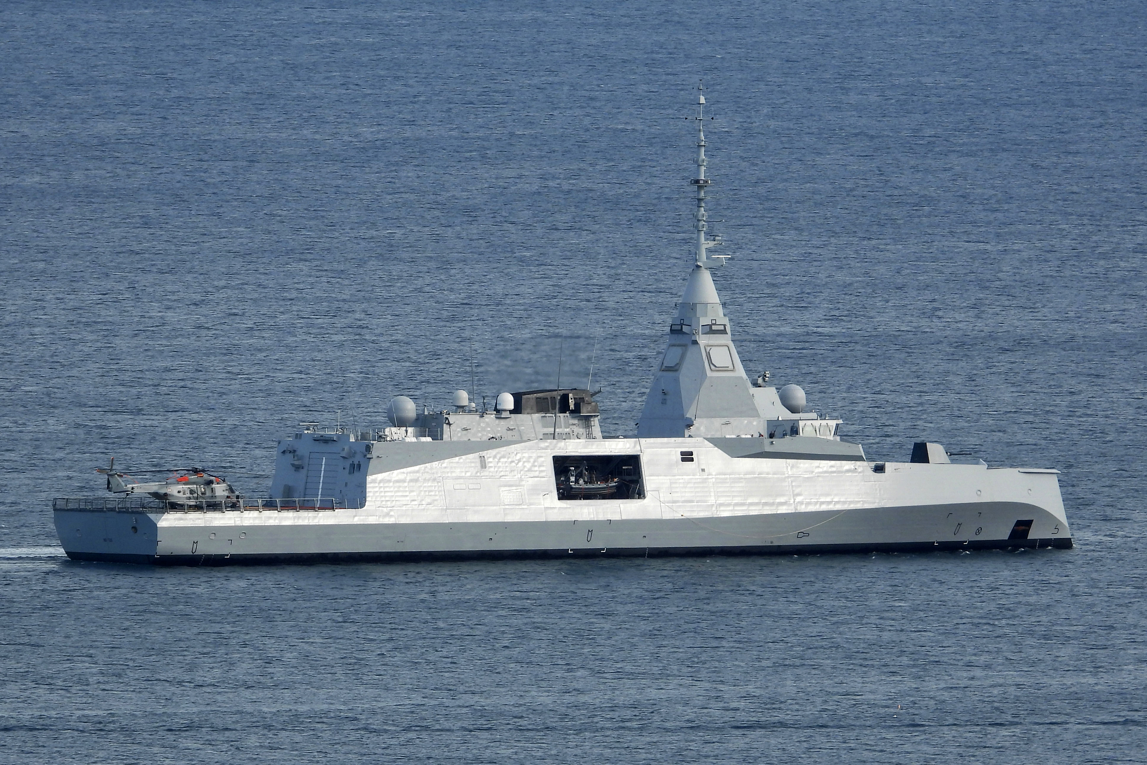 Naval Group propose la FDI avec des missiles britanniques CAMM | Mer et ...
