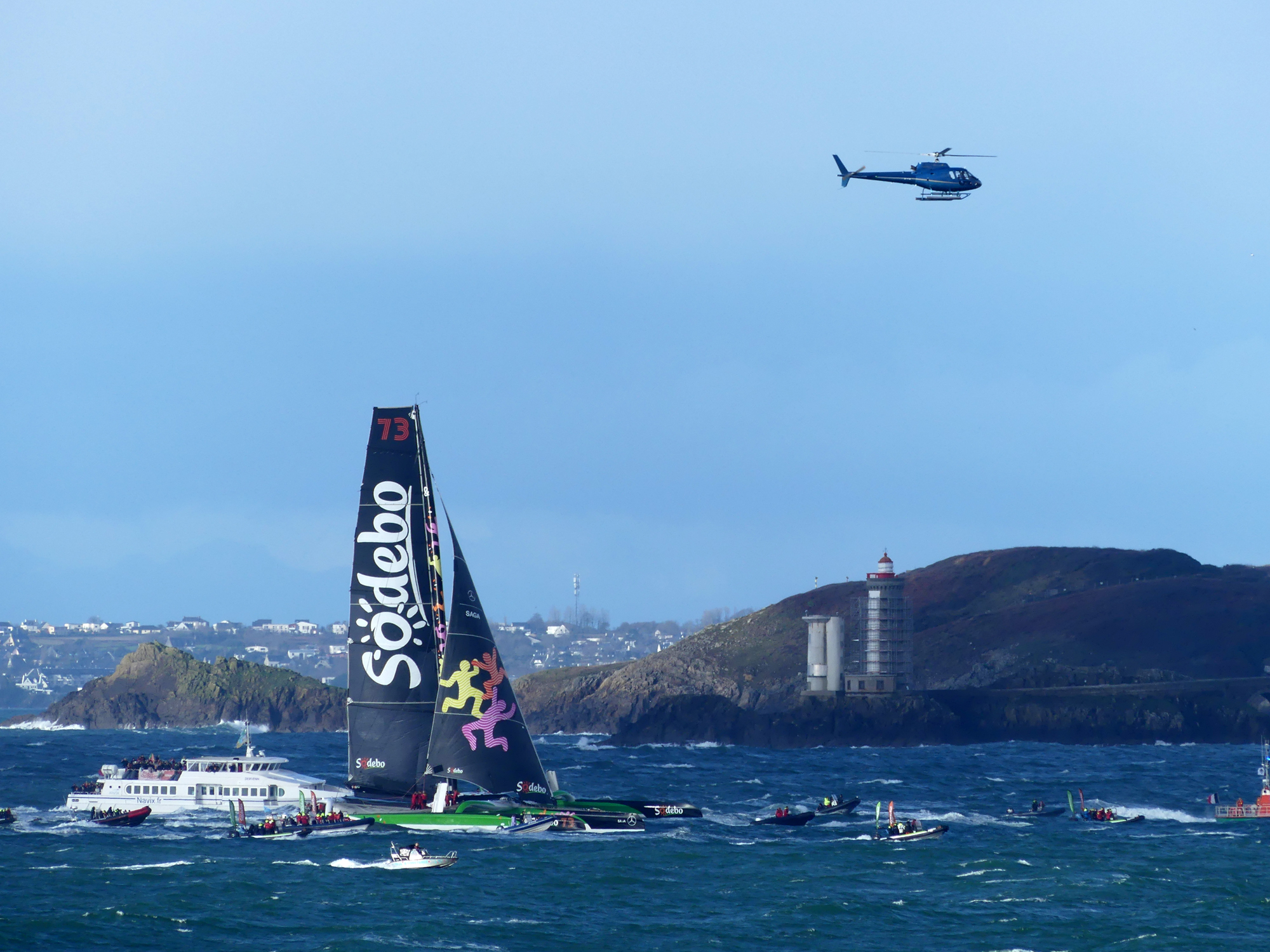 L’équipage du trimaran Sodebo 3 bat le record du Trophée Jules Verne ...