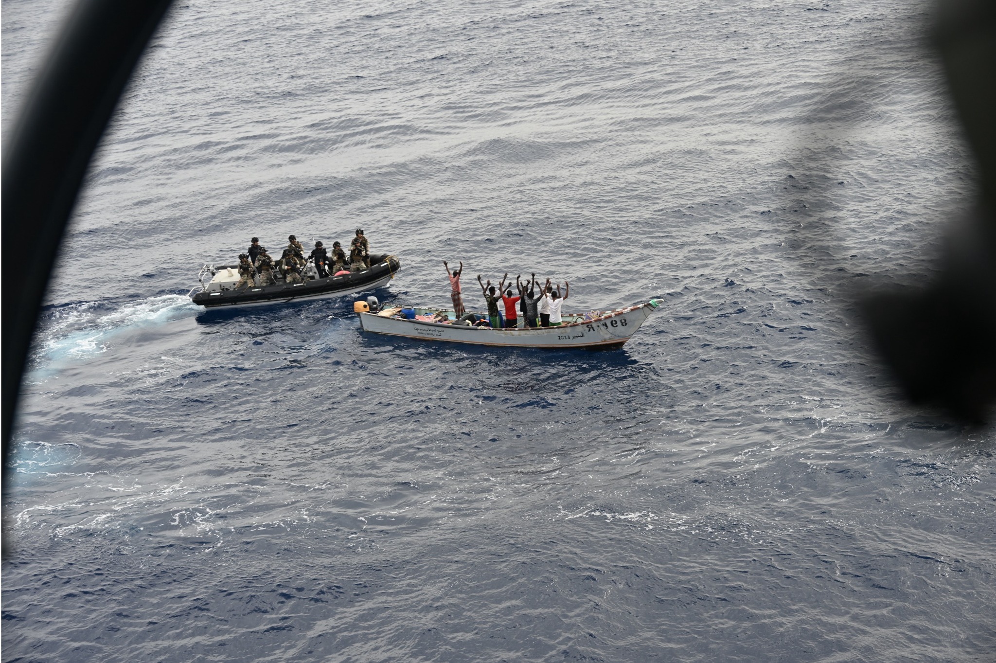 Somalie : le destroyer Kolkata de la marine indienne a intercepté un ...