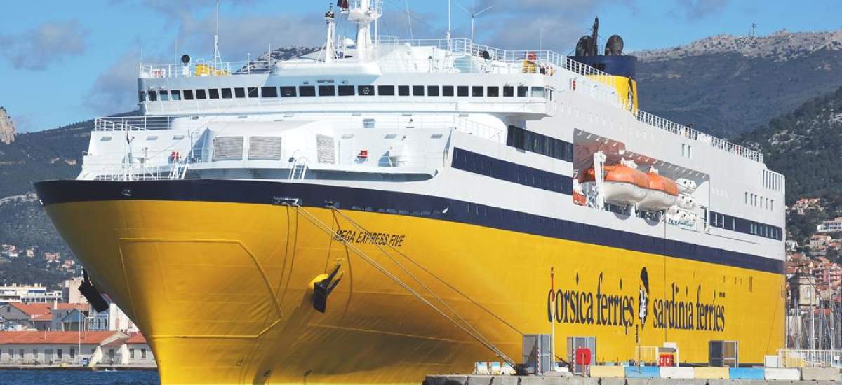 Corsica Ferries : Le Mega Express Five quitte Toulon pour La Spezia ...