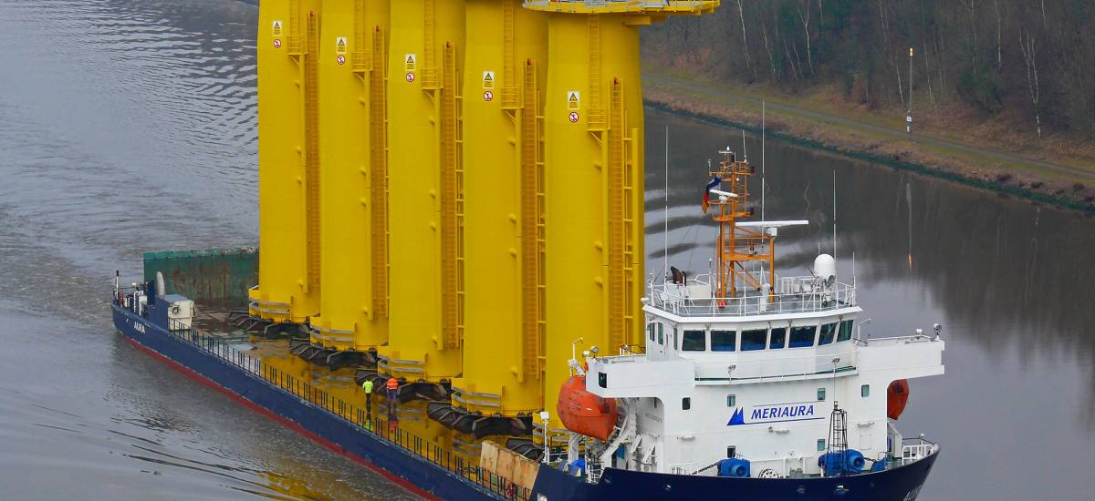 STX Finland convertit un cargo pour le secteur de l’éolien offshore ...