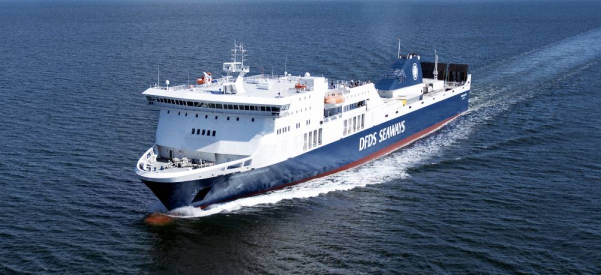 Opération d'assistance à un ferry de DFDS en Baltique | Mer et Marine